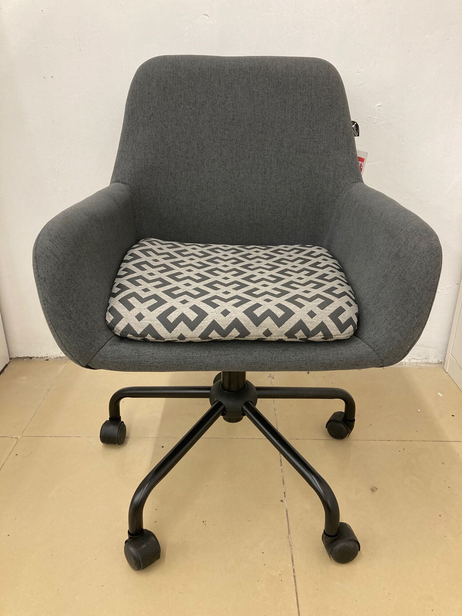 Fummo office chair kursi kantor informa | Lazada Indonesia