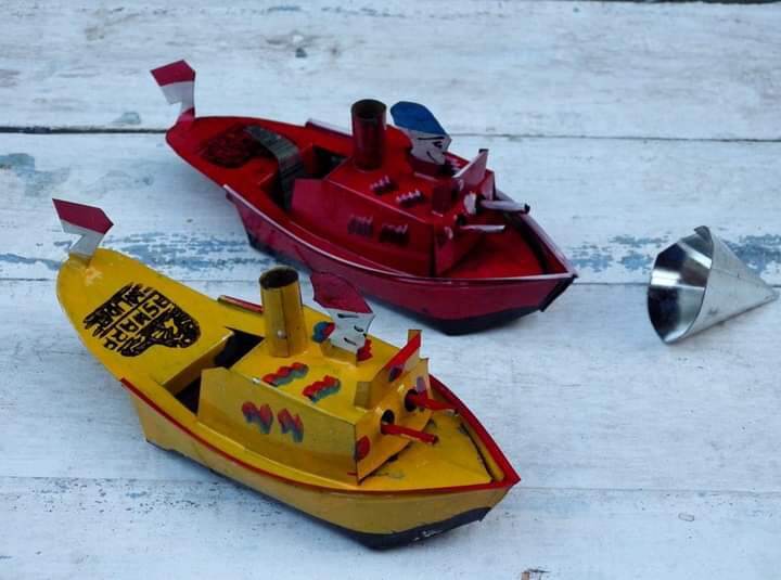 PERAHU OTOK OTOK MAINAN TRADISIONAL | Lazada Indonesia