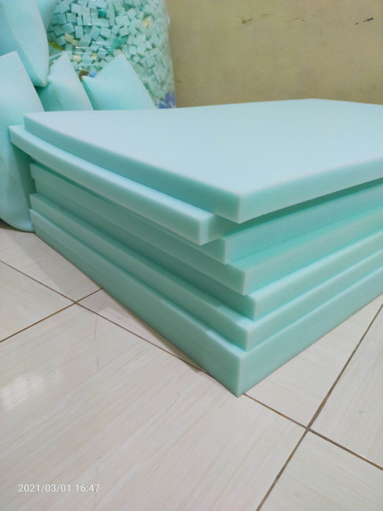 busa lembaran tebal 3 cm / busa lembaran ukuran 98 cm x 60cm x 3cm ...