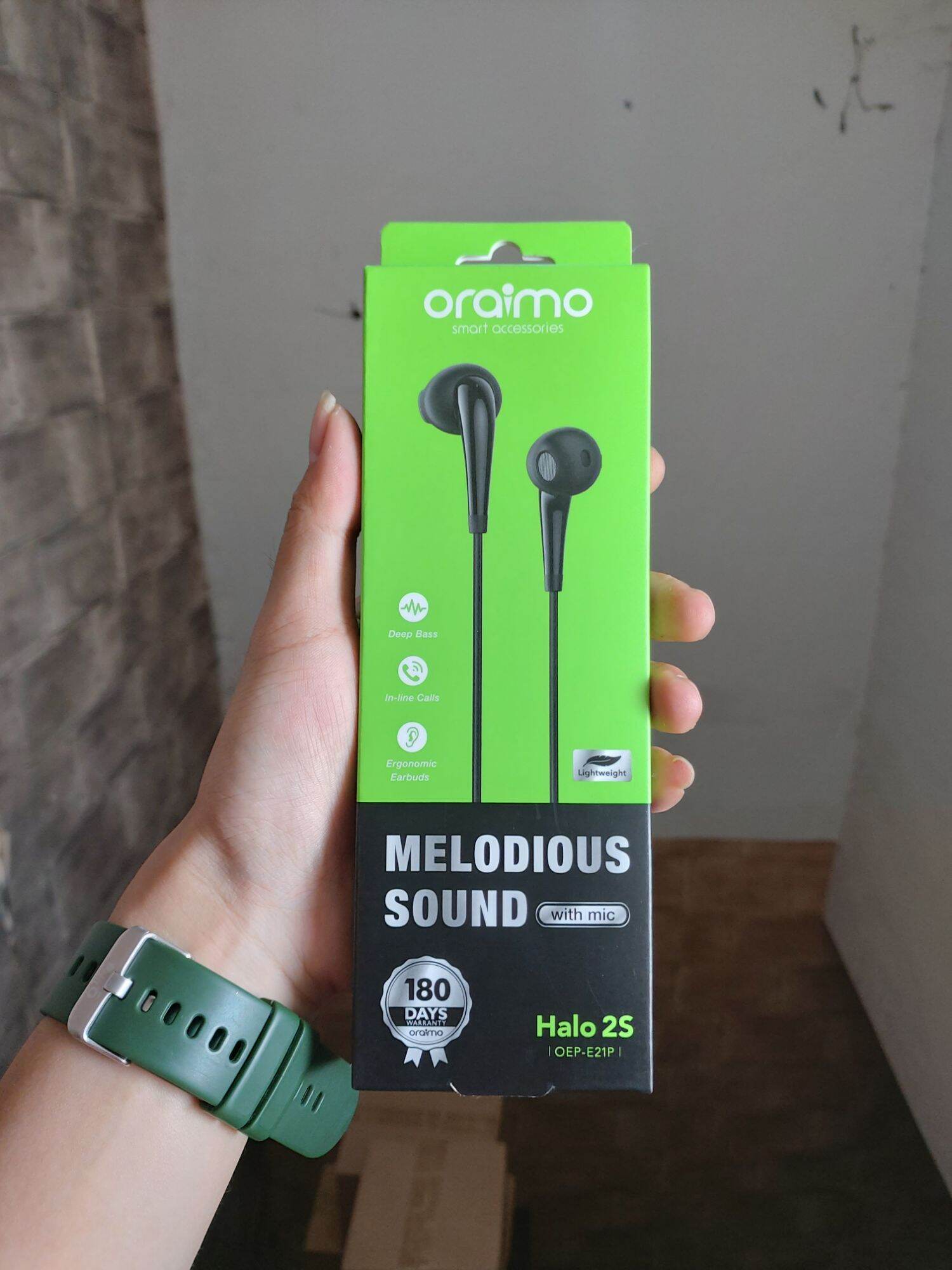 ORAIMO OEP-E21P Wired Earphone Melodious Sound With Mic | Lazada Indonesia