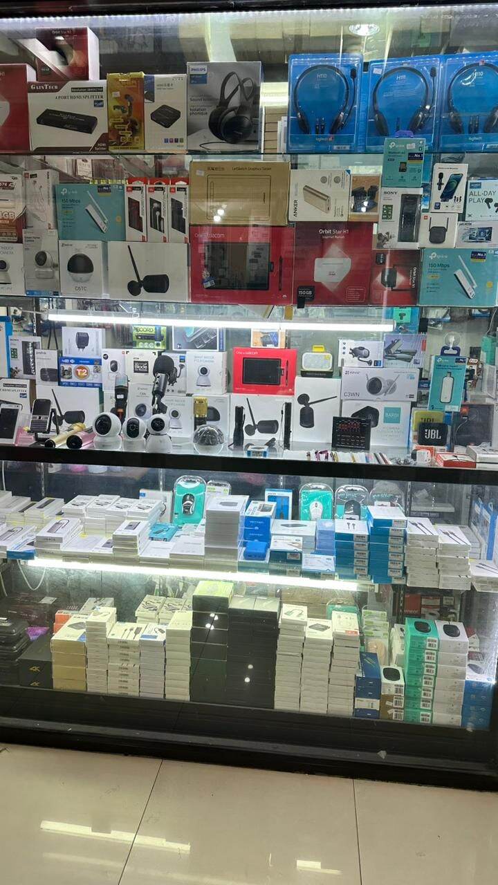 UTICOM Indonesia Toko Resmi Online | Beli Sekarang di Lazada