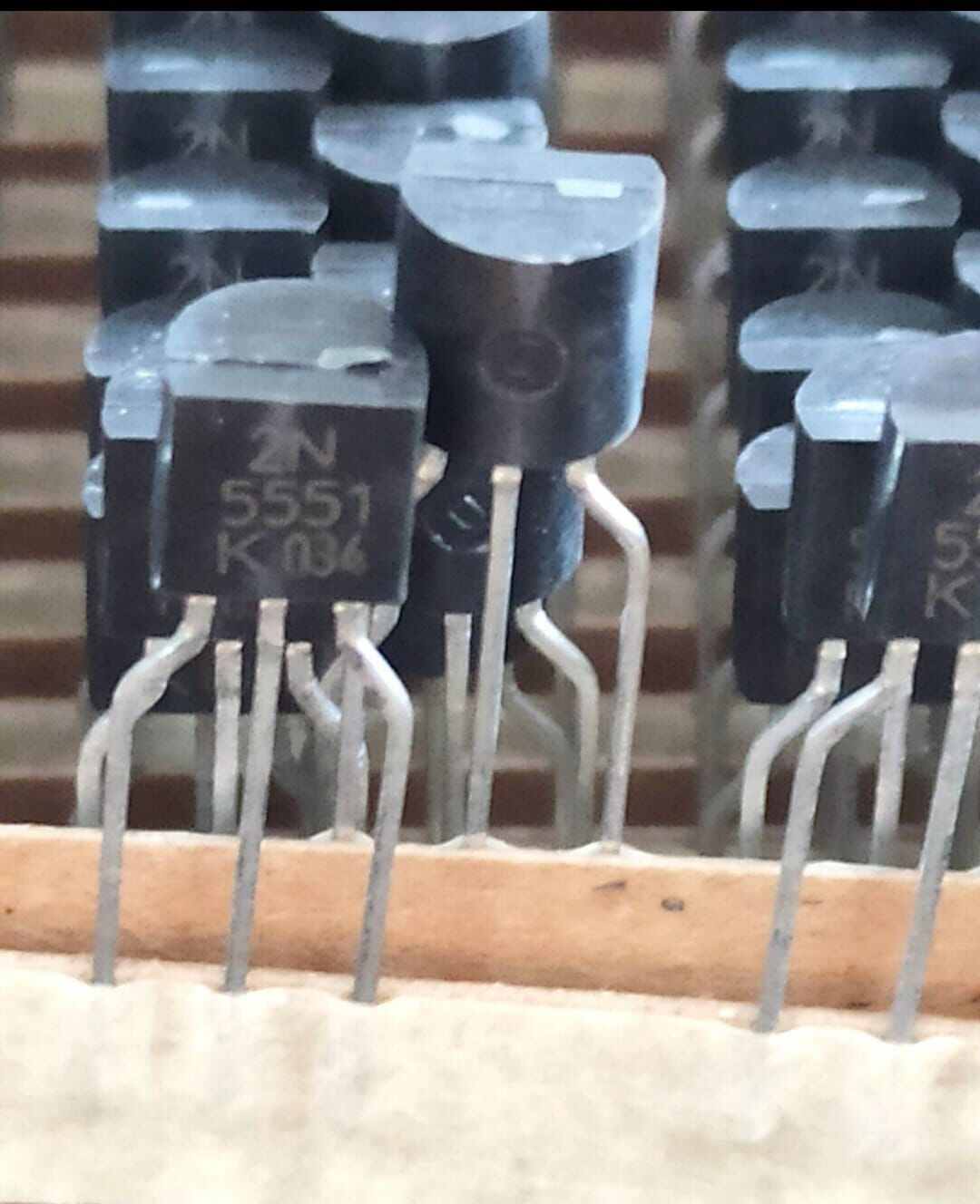 10 PCs transistor 2N5551 | Lazada Indonesia