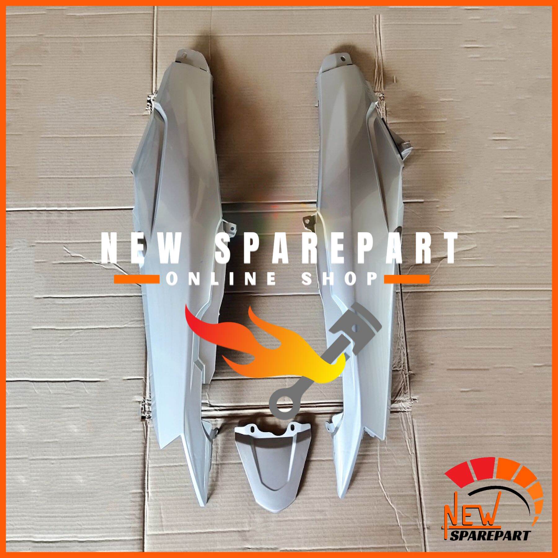 Body Belakang Kanan Kiri Yamaha Vega R New Warna Silver Hitam Plus ...