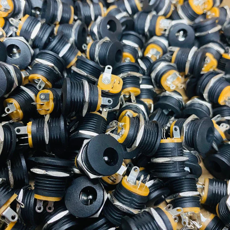 Socket Dc bulat Pvc / Soket Dc drat | Lazada Indonesia