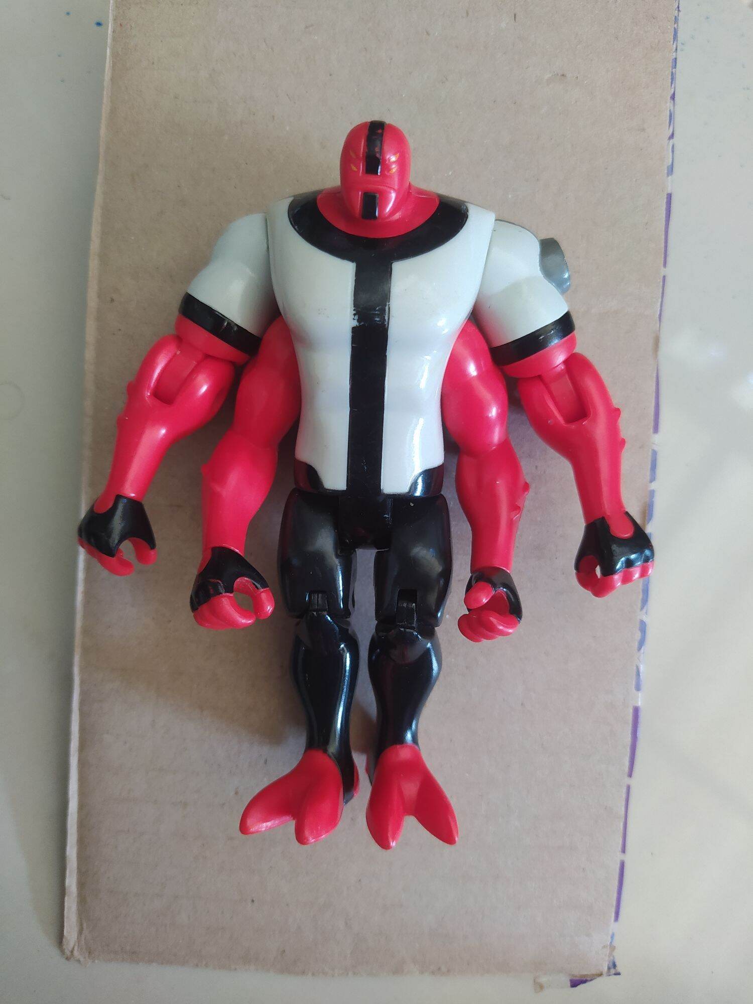 Figure Ben 10 Team Original Cartoon Network | Lazada Indonesia