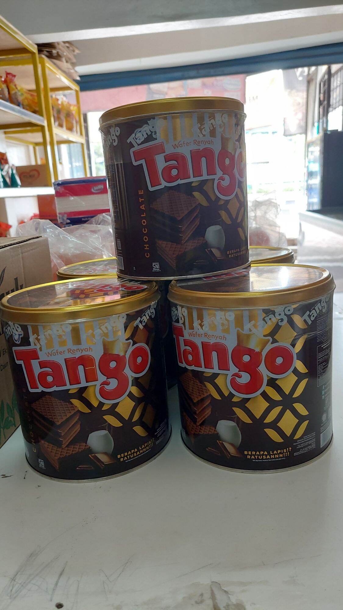 Wafer Tango kaleng rasa Coklat | Lazada Indonesia
