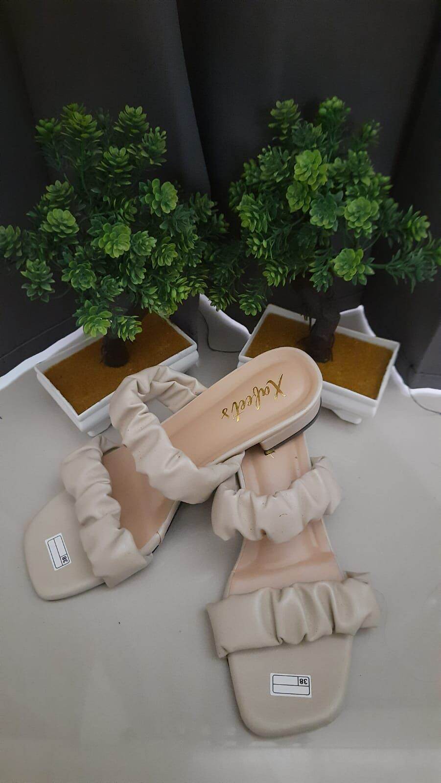 sendal kriputt Korea hak 3cm bhn halus | Lazada Indonesia