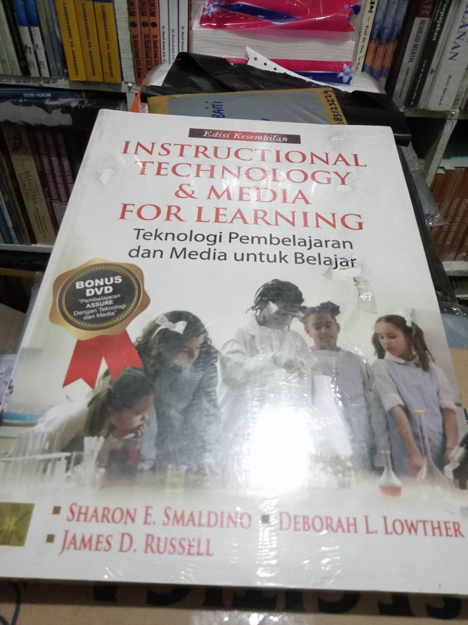 buku teknologi pembelajaran dan media untuk belajar | Lazada Indonesia