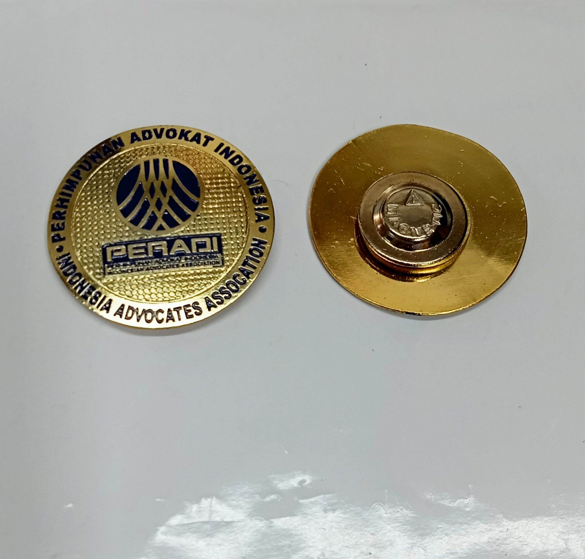 pin PERADI bahan Kuningan model bulet magnet Rp.50.0000 | Lazada Indonesia