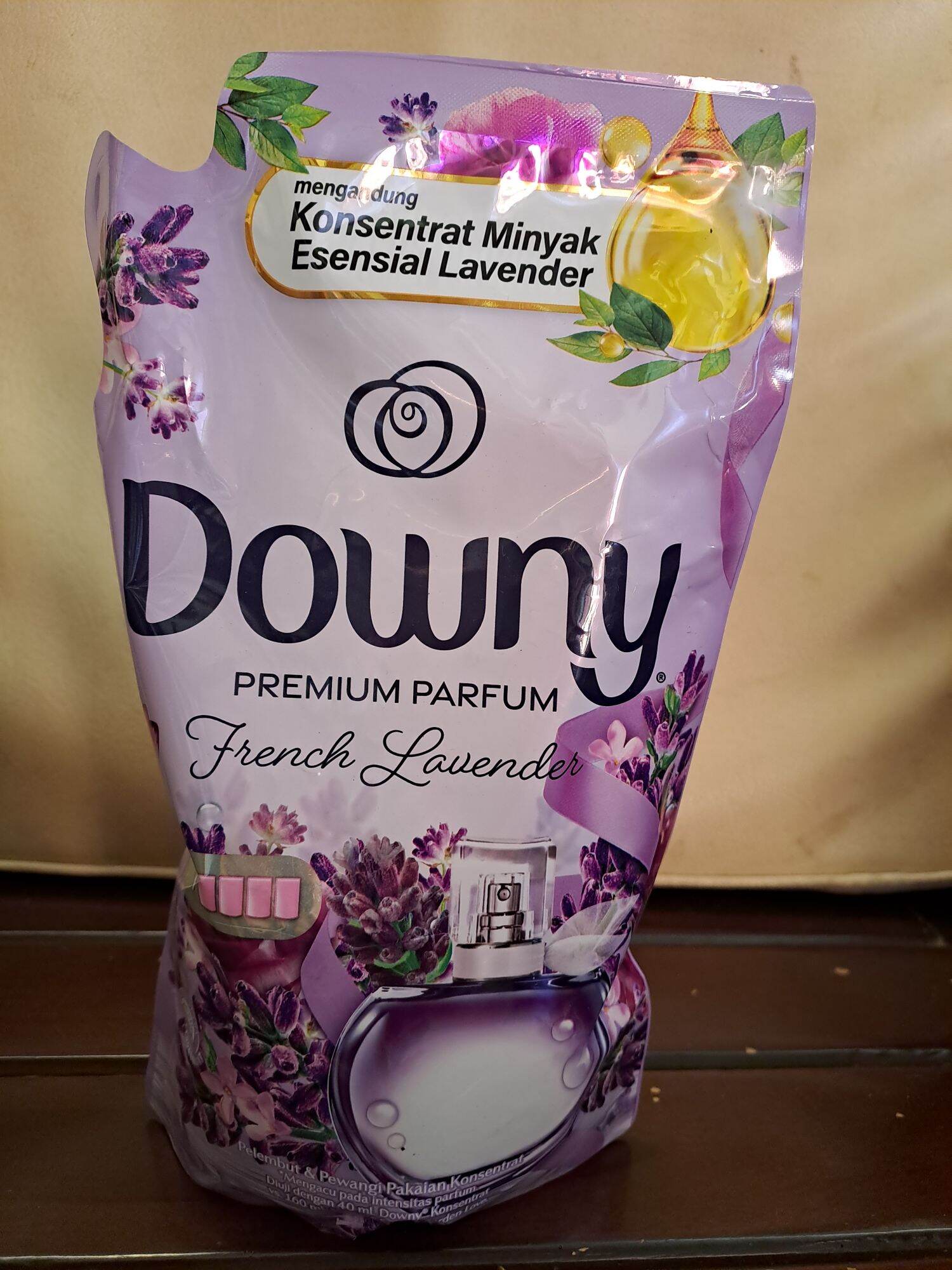 DOWNY PREMIUM PARFUM FRECH LAVENDER 550ML | Lazada Indonesia