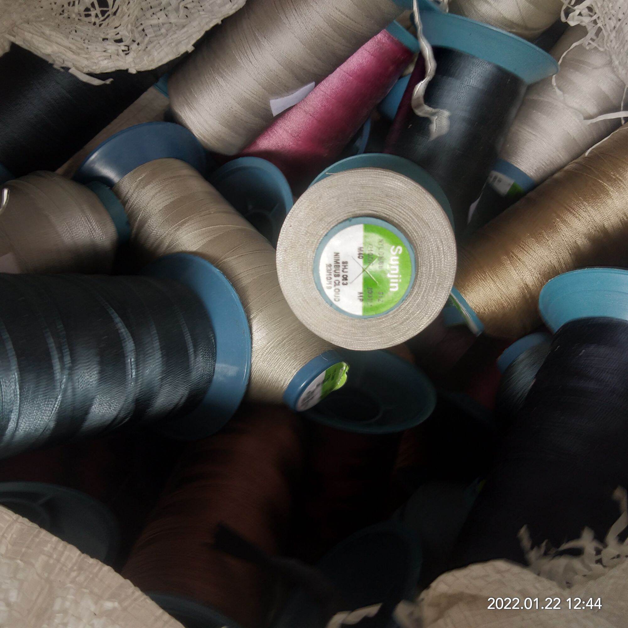 Benang nilon 210d3 sunjin atau coats kiloan grade b | Lazada Indonesia