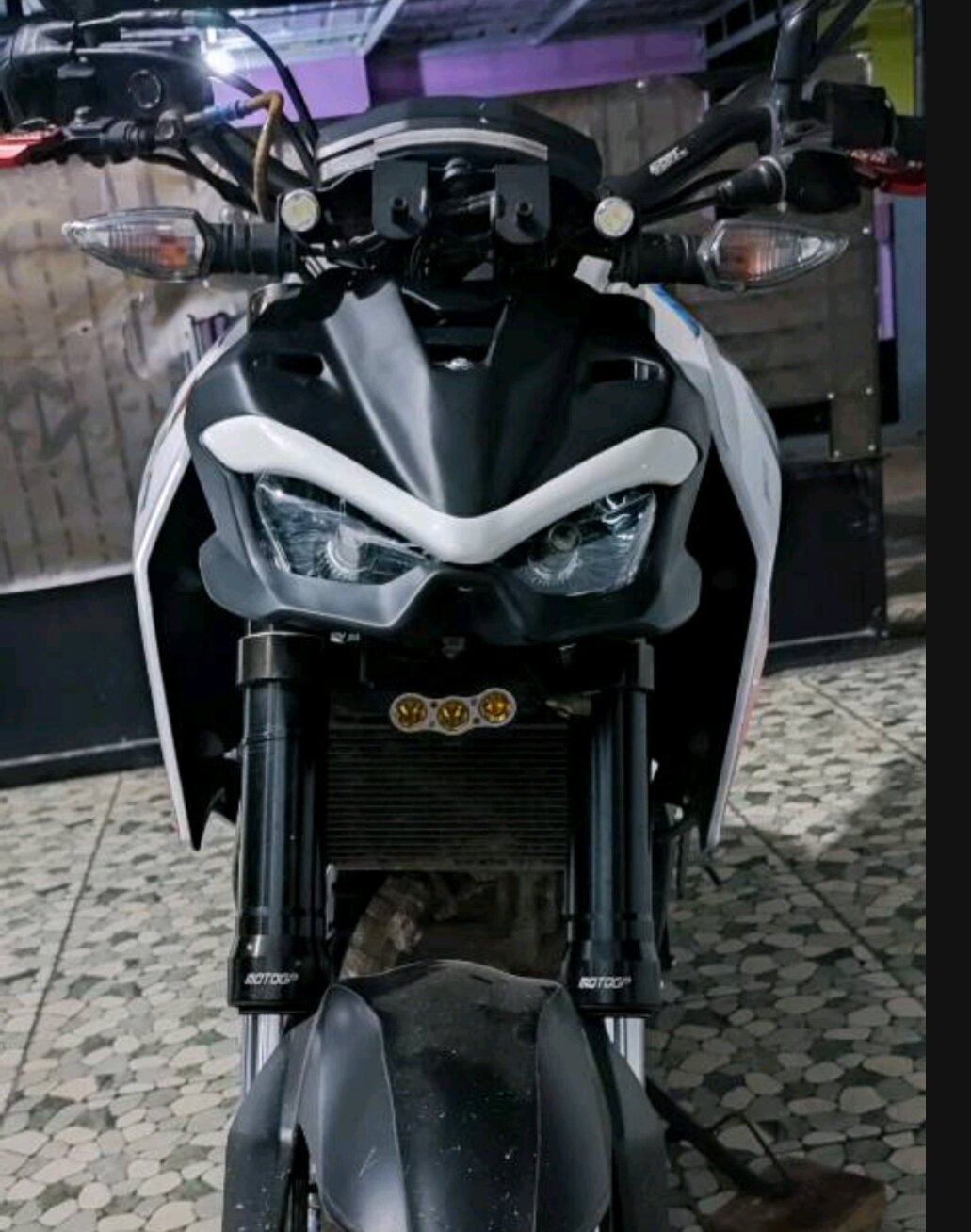 headlamp ducati street fighter vixion mt15 mt25 xabre cb150r ninja ...