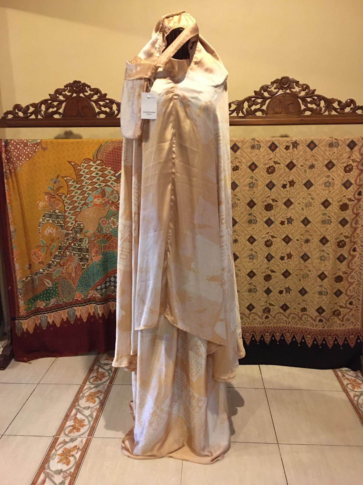 Mukena Tissue Tie Dye by Dian Pelangi ( ORIGINAL ) Rukuh Busana Muslim ...