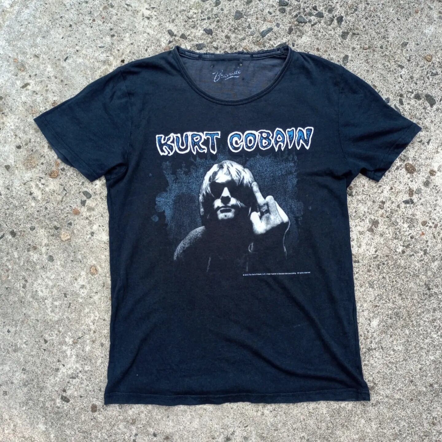 Nirvana, Kurt Cobain - Middle Finger Band Tees | Lazada Indonesia