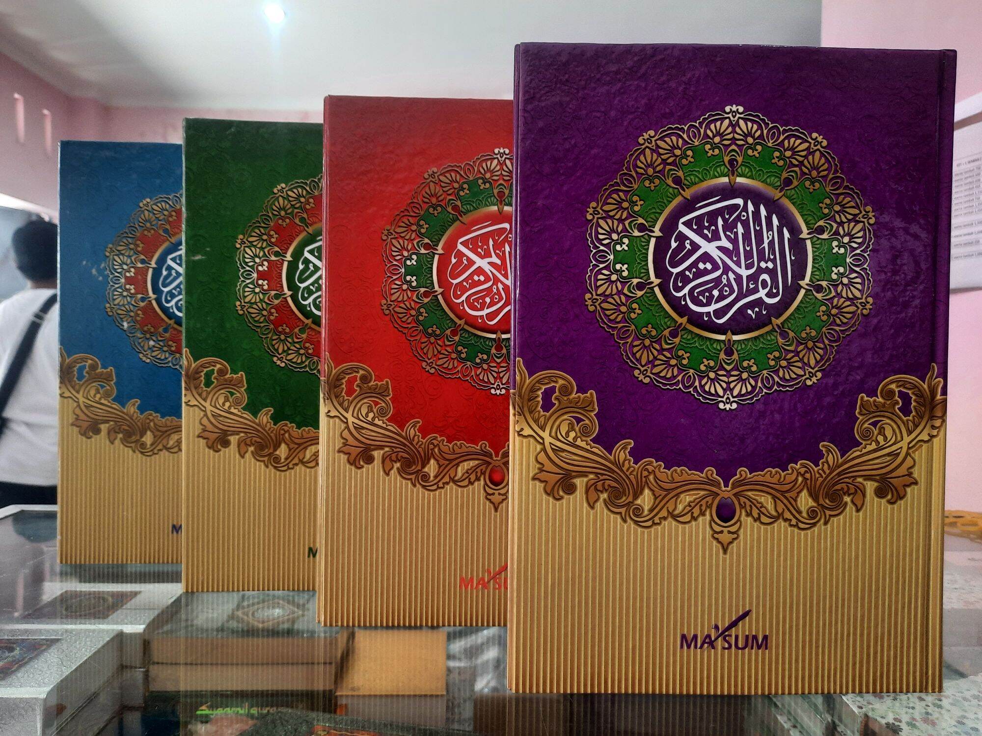 Al-Qur'an Tajwid Ukuran Besar A4 Kuarto | Lazada Indonesia