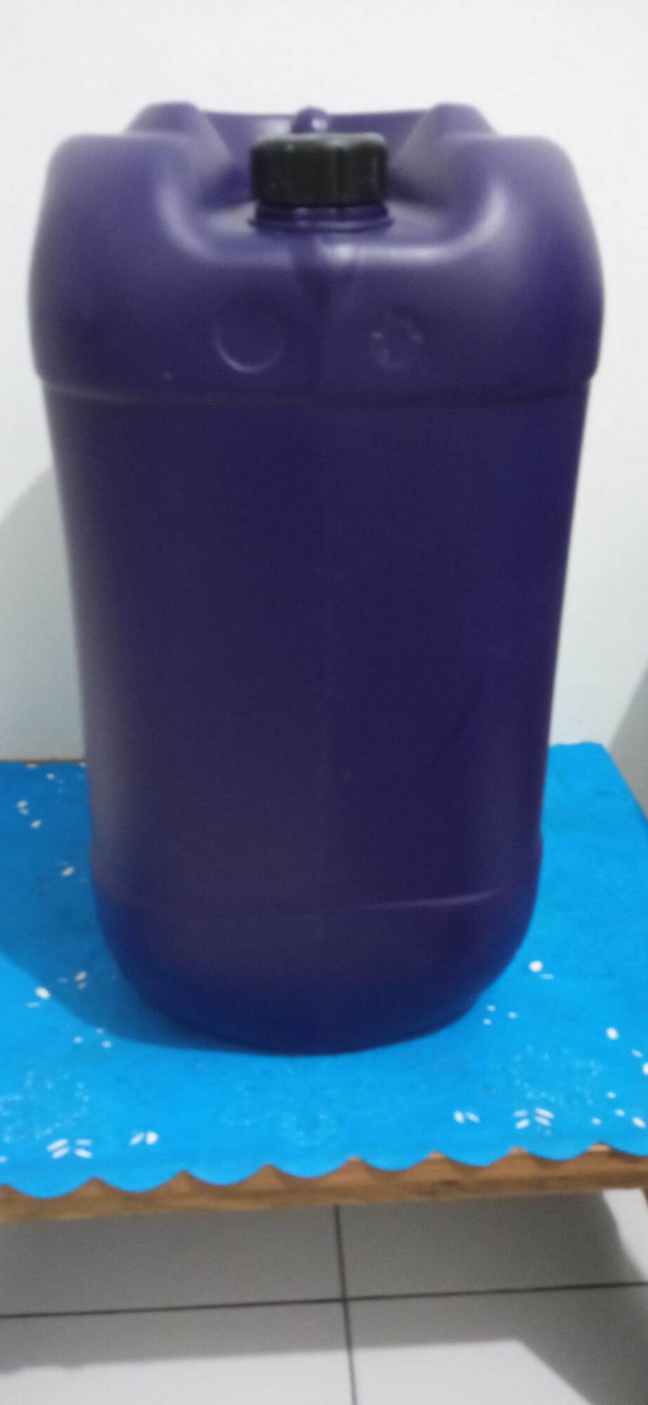 Jerigen/jrigen/jirigen/jeligen/kompan/jiliken 35 liter second / bekas ...