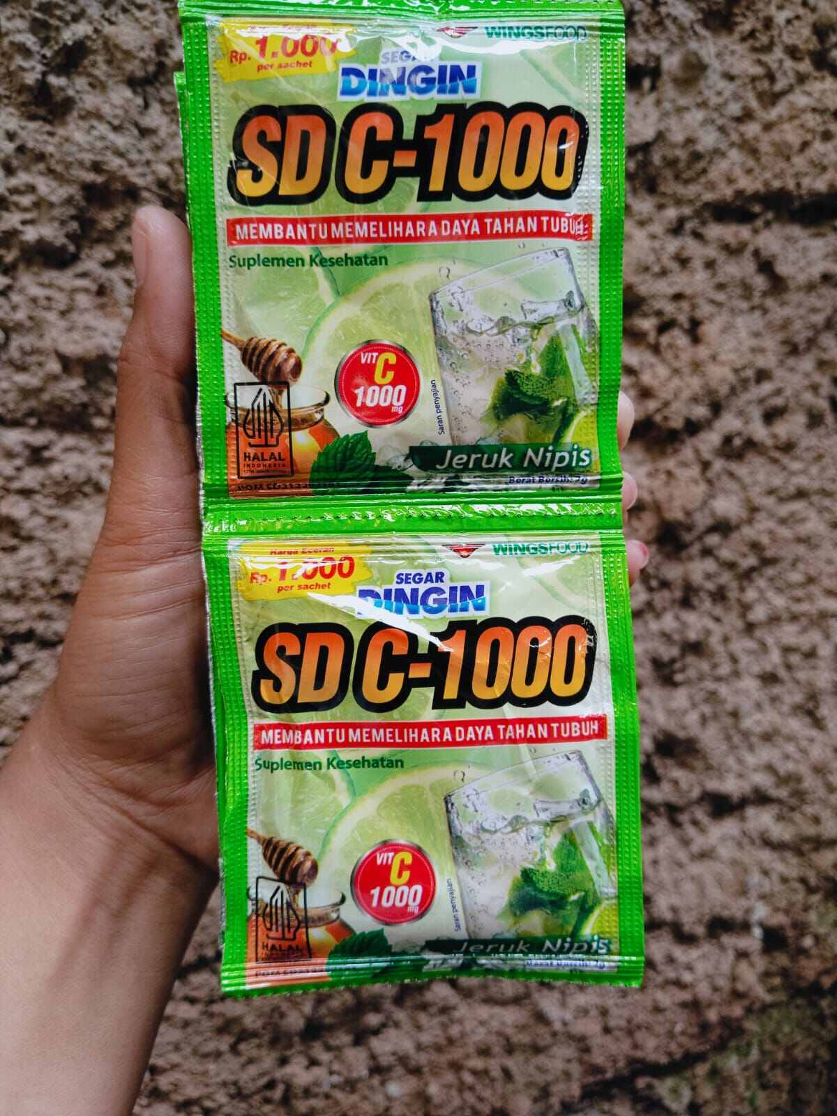 Segar Dingin C-1000 1 Renceng isi 12 Sachet | Lazada Indonesia