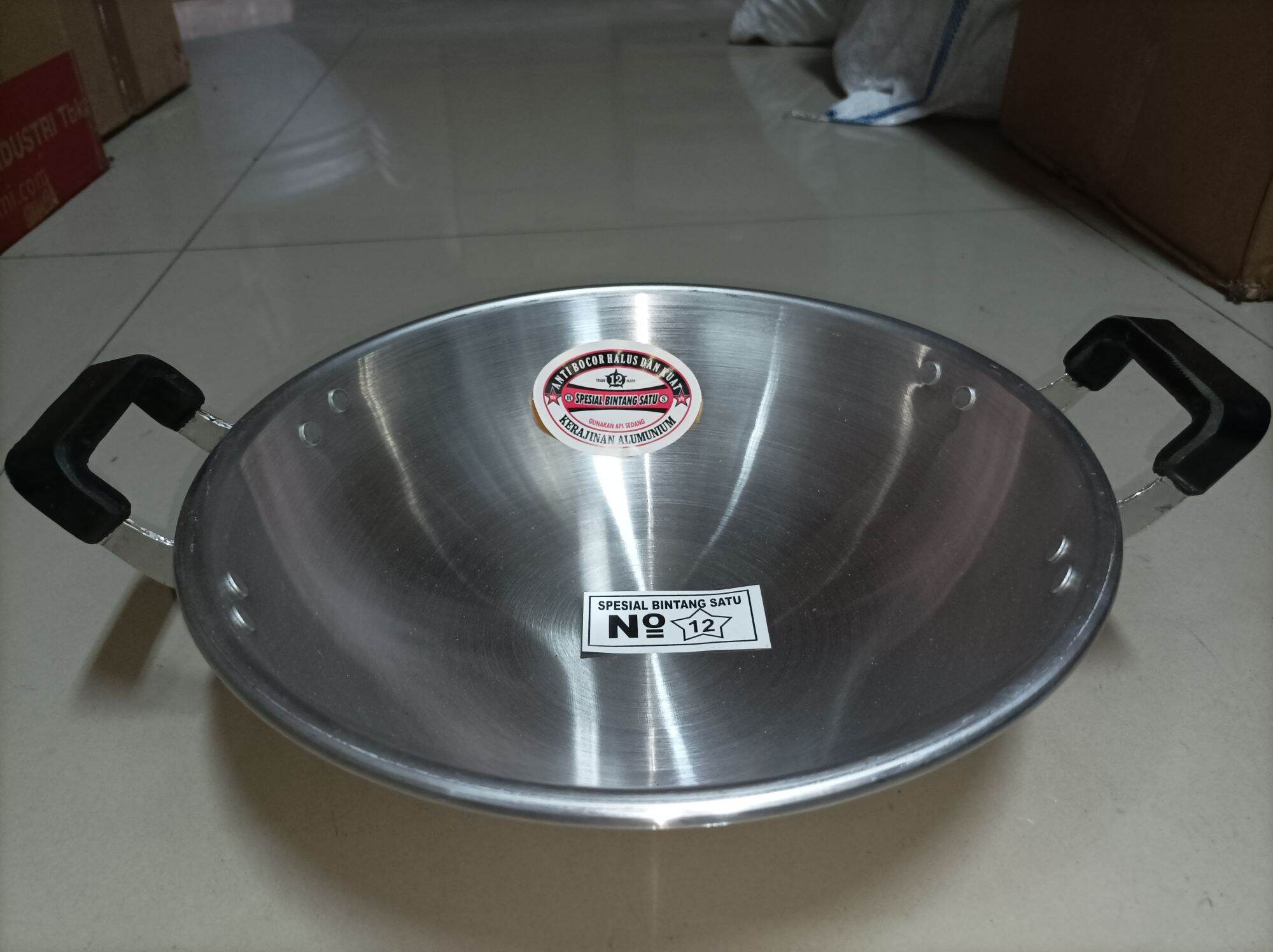 Wajan Aluminium Berkualitas Tinggi No 12 Nyaman Di Gunakan | Lazada ...