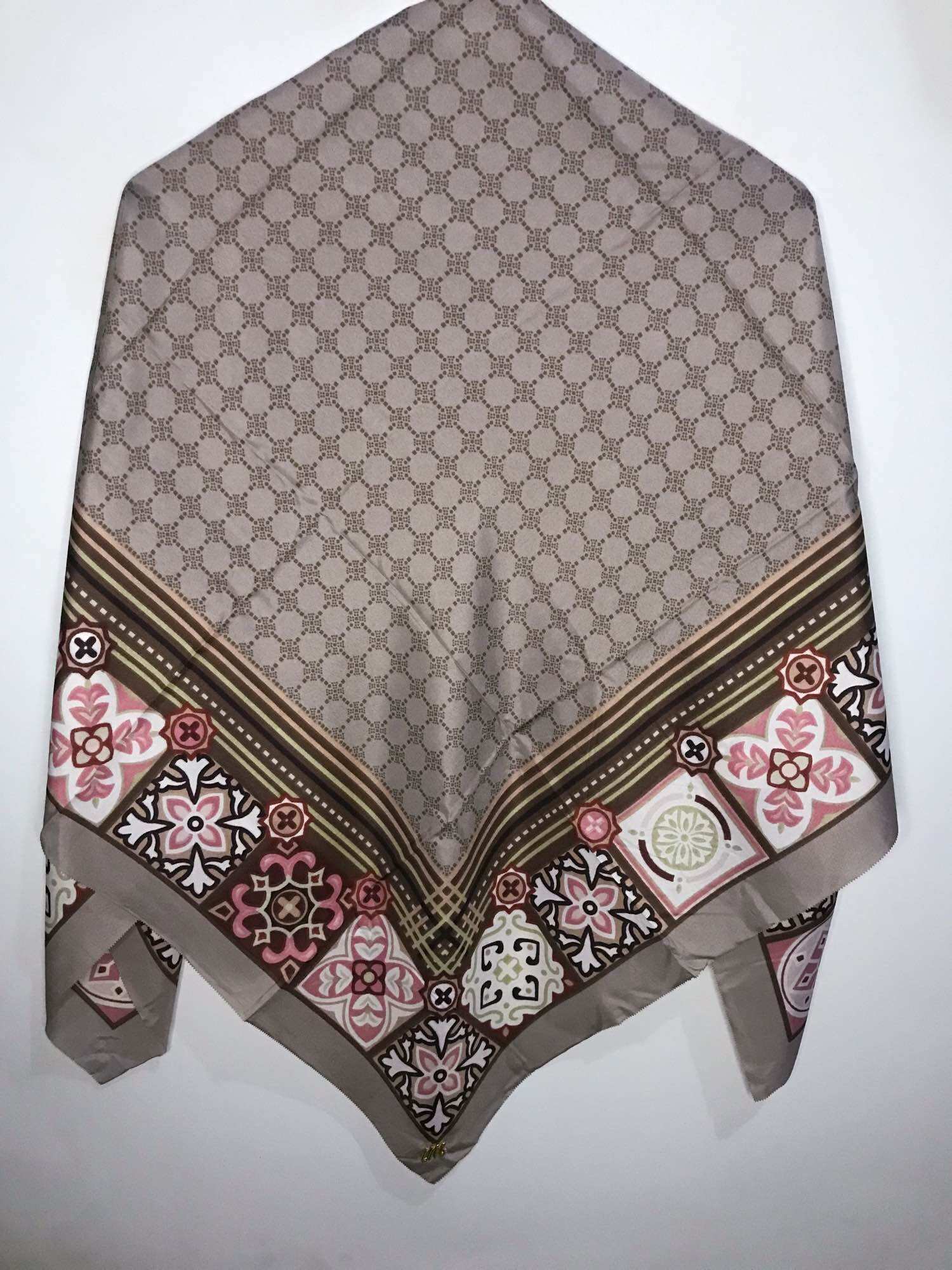JILBAB UKURAN 110 X 110 CM MERK UMAMA SEGI EMPAT MOTIF | Lazada Indonesia