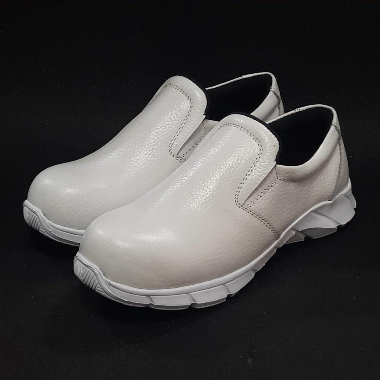 Sepatu Safety Pria Putih Tanpa Tali Laboratorium | Lazada Indonesia