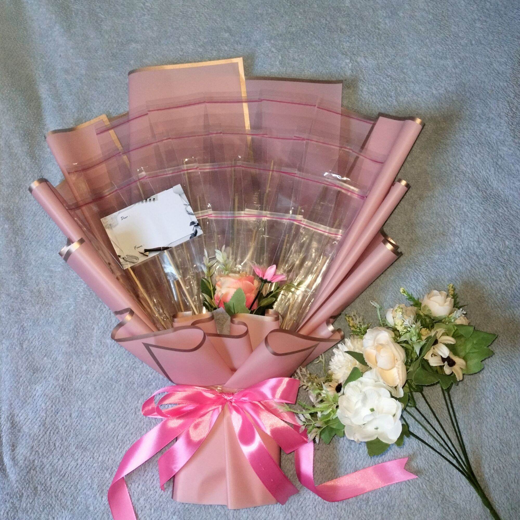 BUKET PREMIUM+BUNGA Variasi dusty pink (free packing kardus/free kartu ...