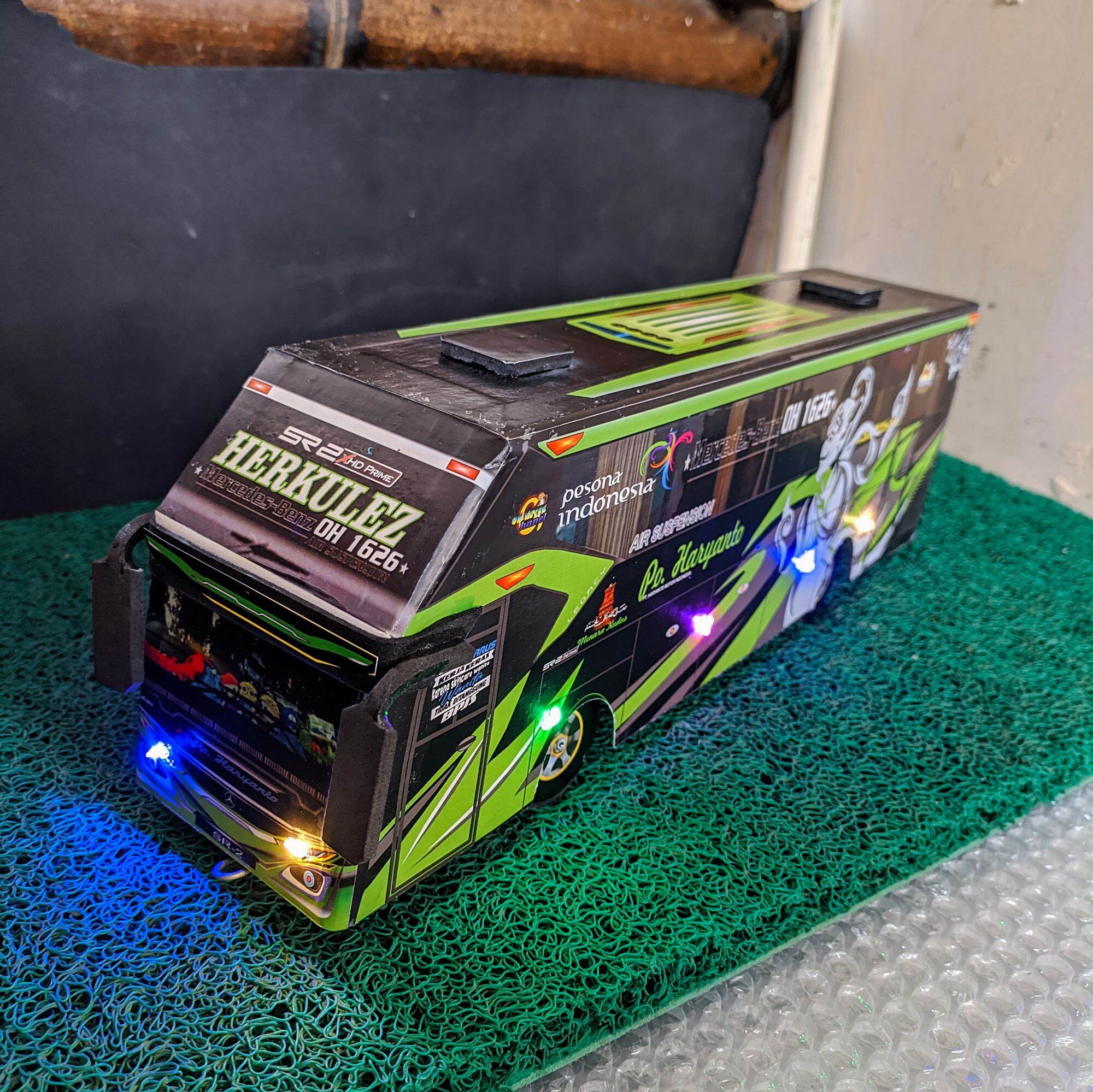 miniatur bus pariwisata telolet RC full kelap kelip | Lazada Indonesia