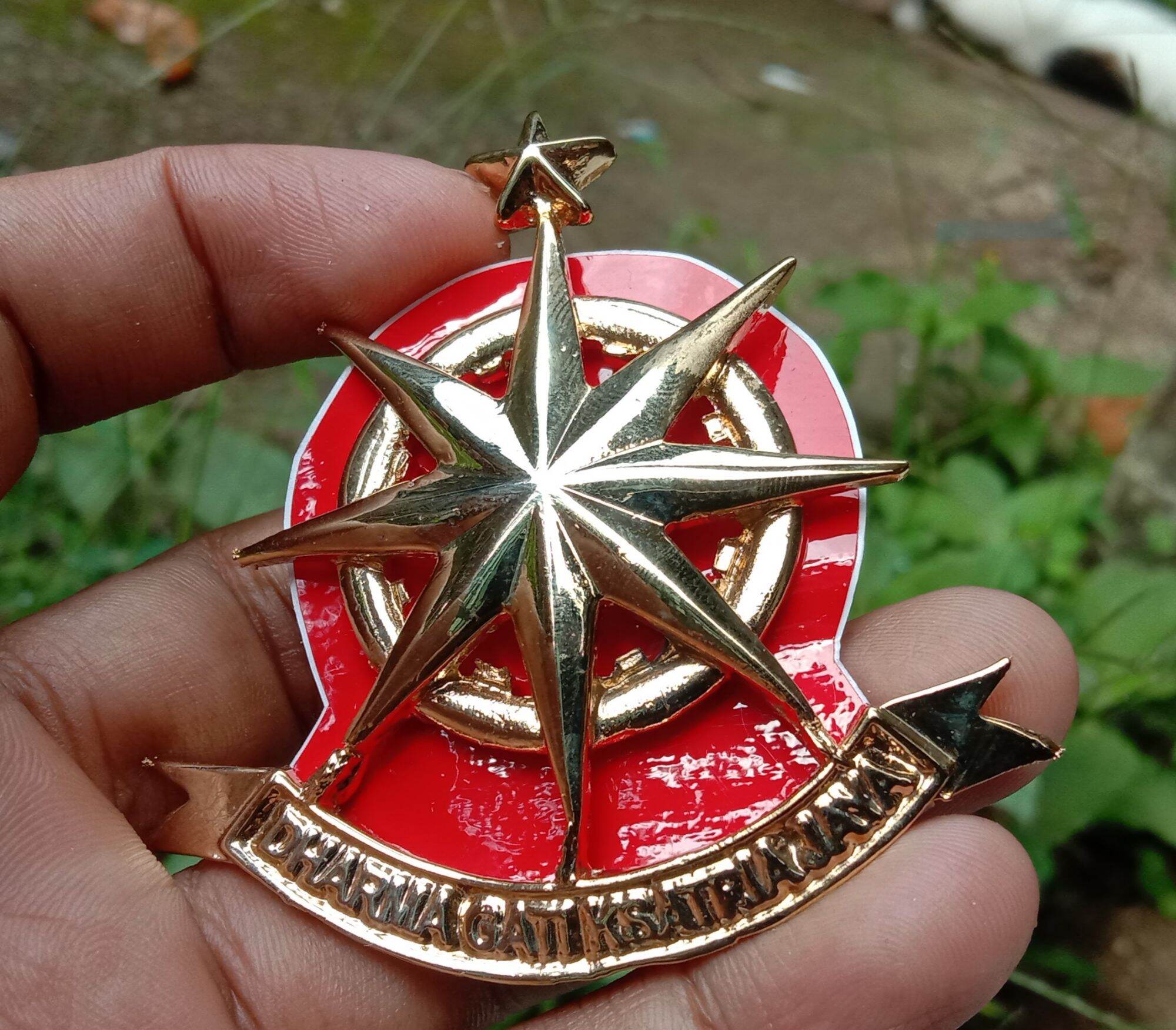 PIN EMBLEM BARET BEKANG TNI AD / emblem dharma gati | Lazada Indonesia