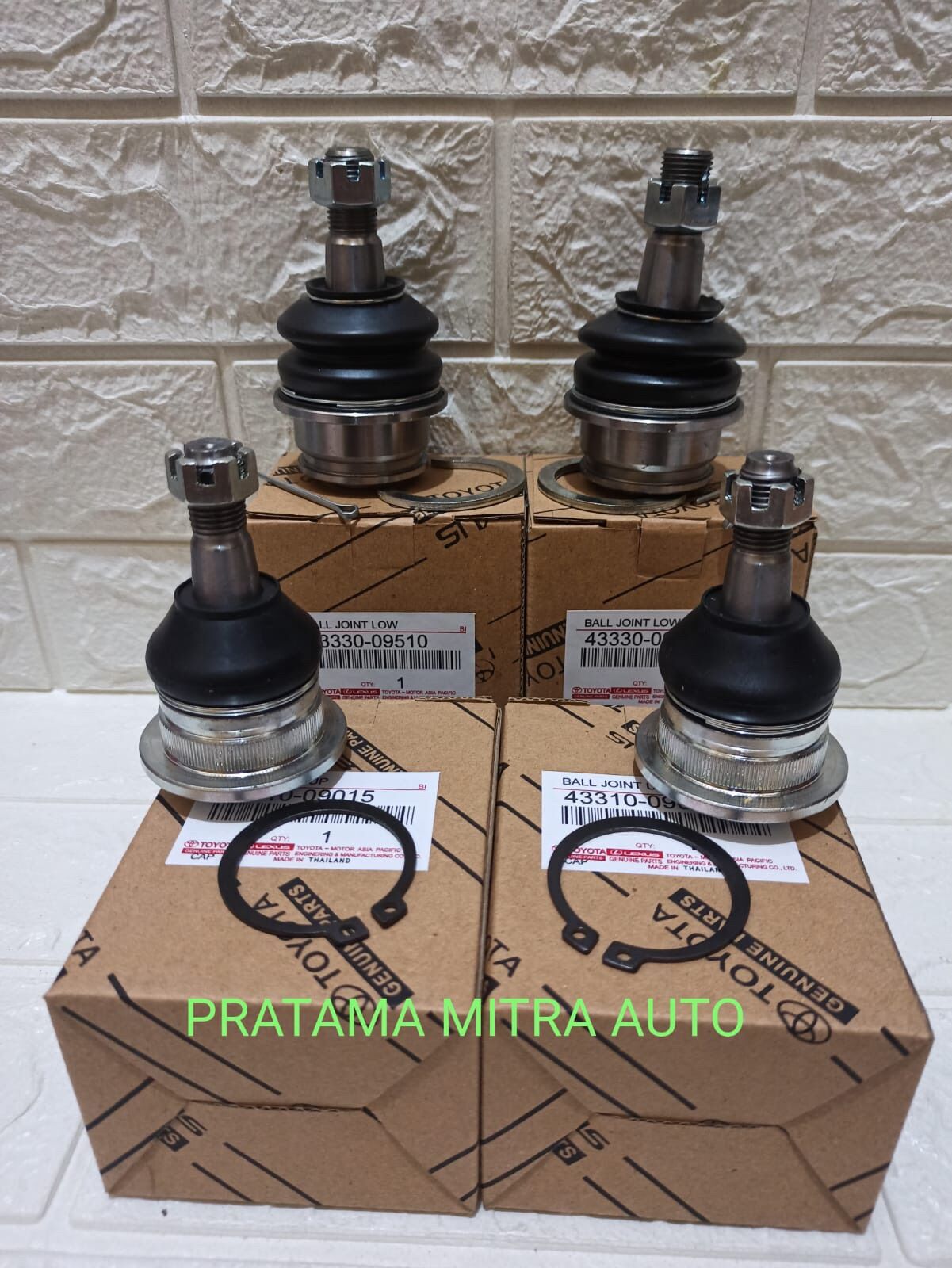Ball Joint Atas Bawah Toyota Innova Hilux Fortuner Original 4 Pcs ...