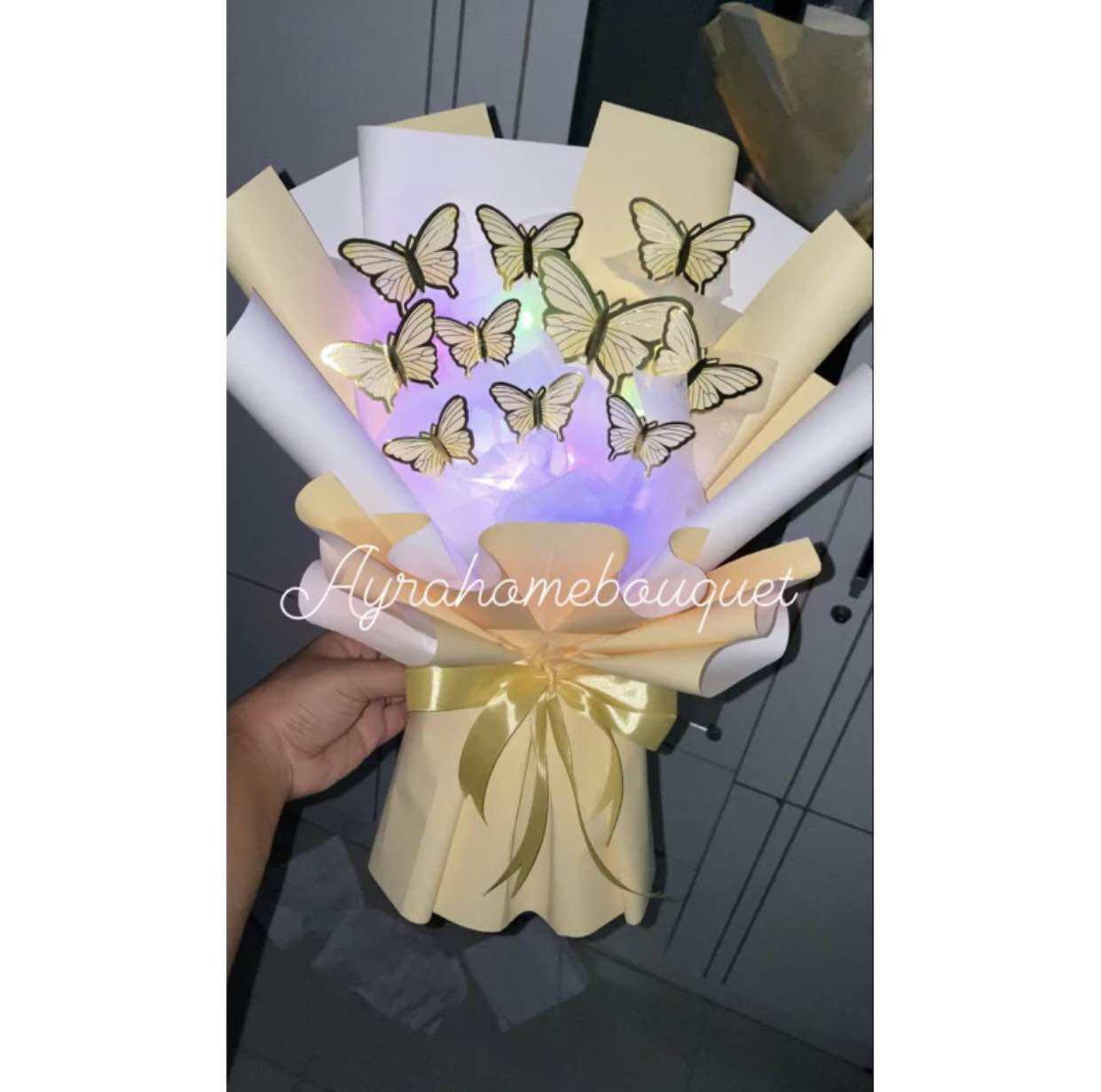 [BUTTERFLY] Bouquet Buket Bunga Kupu-Kupu LED Lampu For Gift Hadiah ...