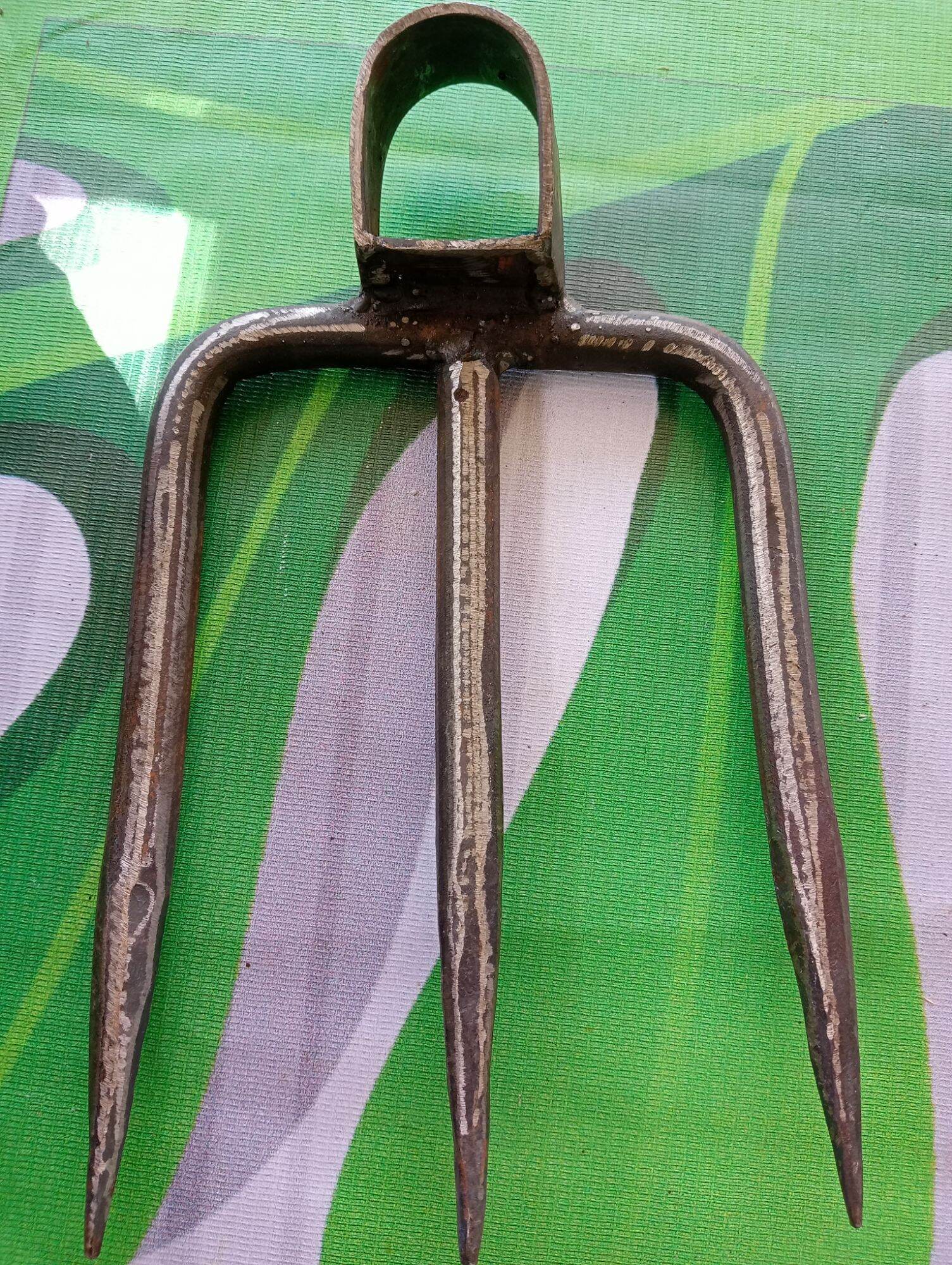 cangkul pacul garpu/cangkul taman perkebunan super kuat | Lazada Indonesia