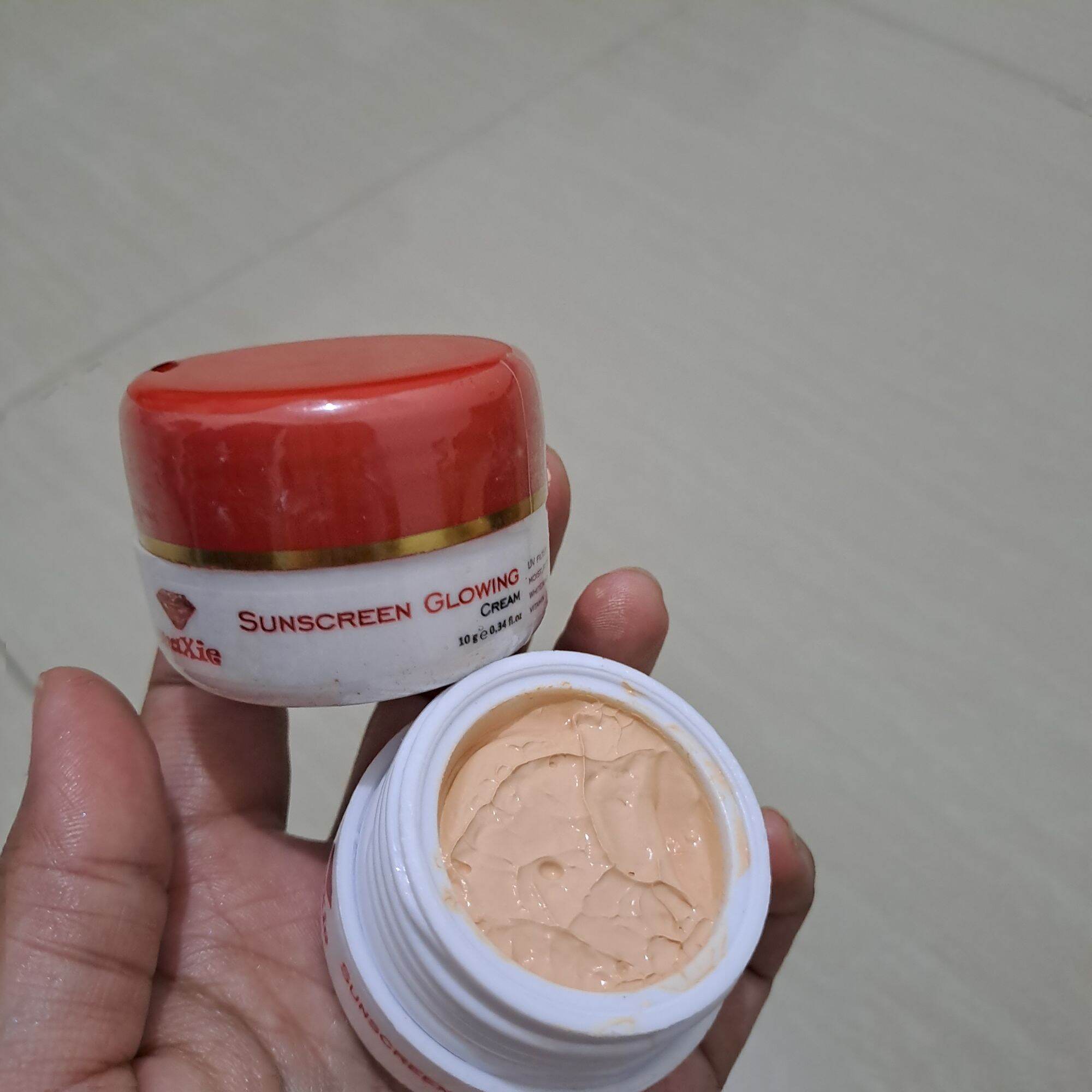 Sunscreen glowing Maxie | Lazada Indonesia