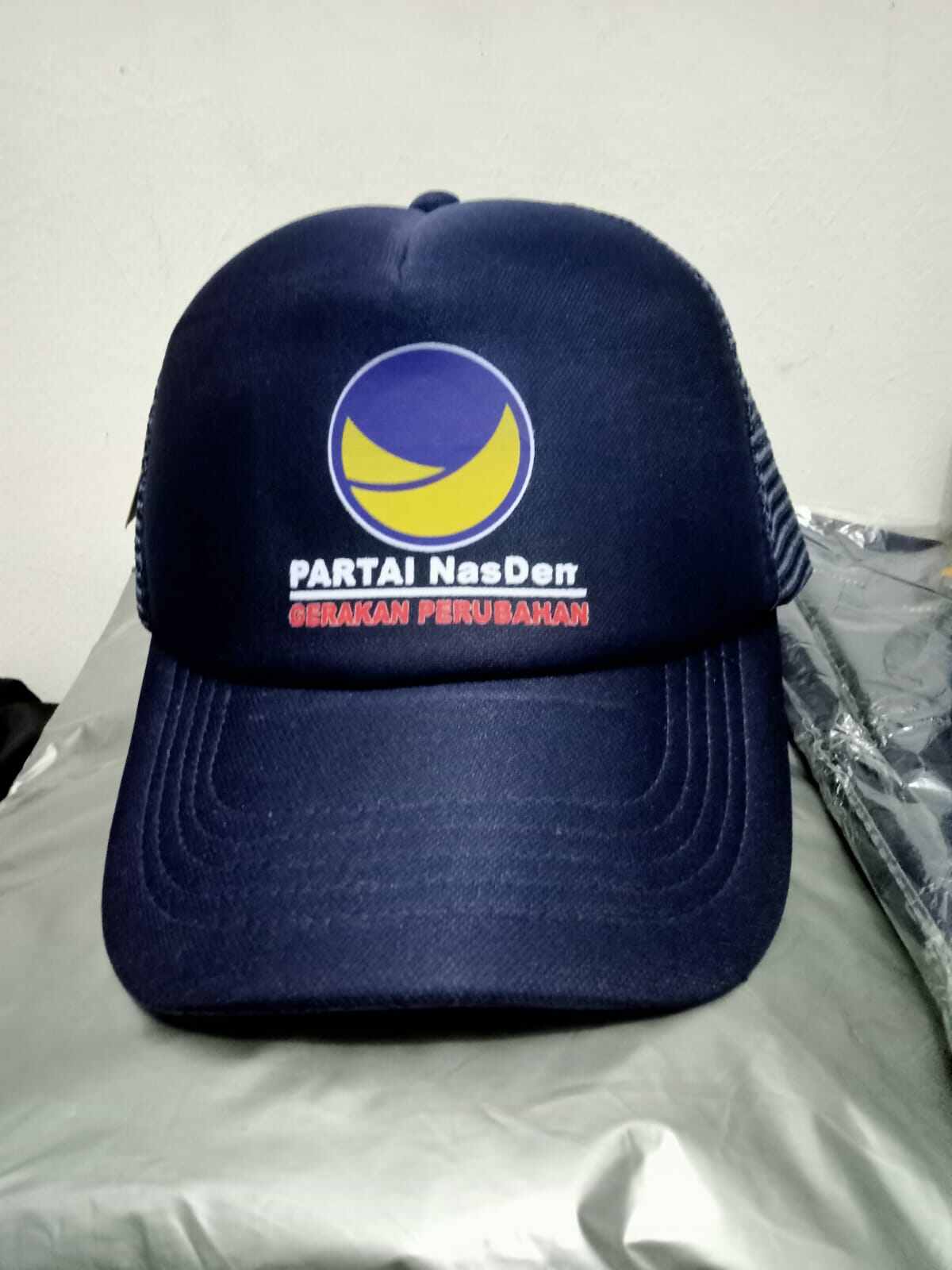 topi partai NASDEM (warna terbaru (biru Dongker)) | Lazada Indonesia