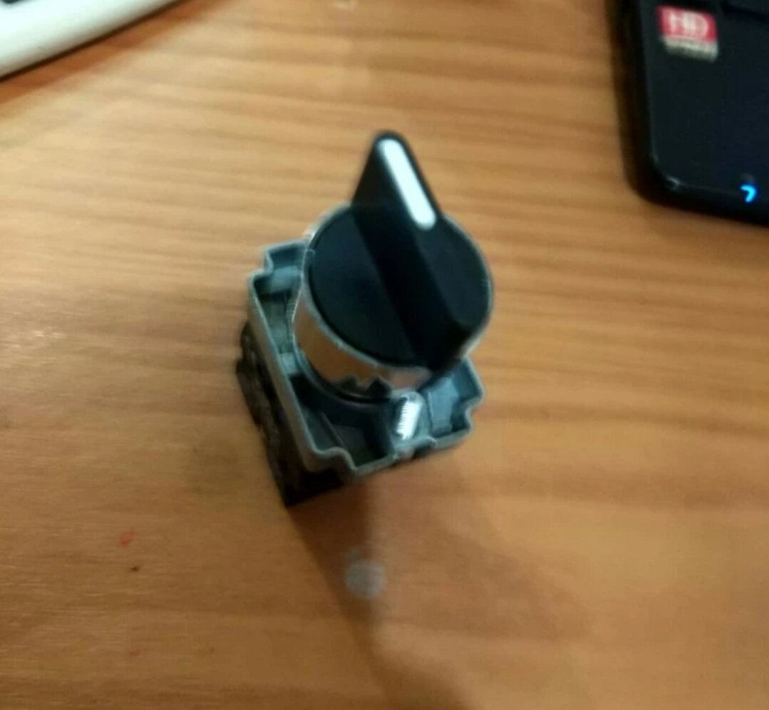 Selector Switch LAY5-BD33 3posisi Stay put 2NO | Lazada Indonesia