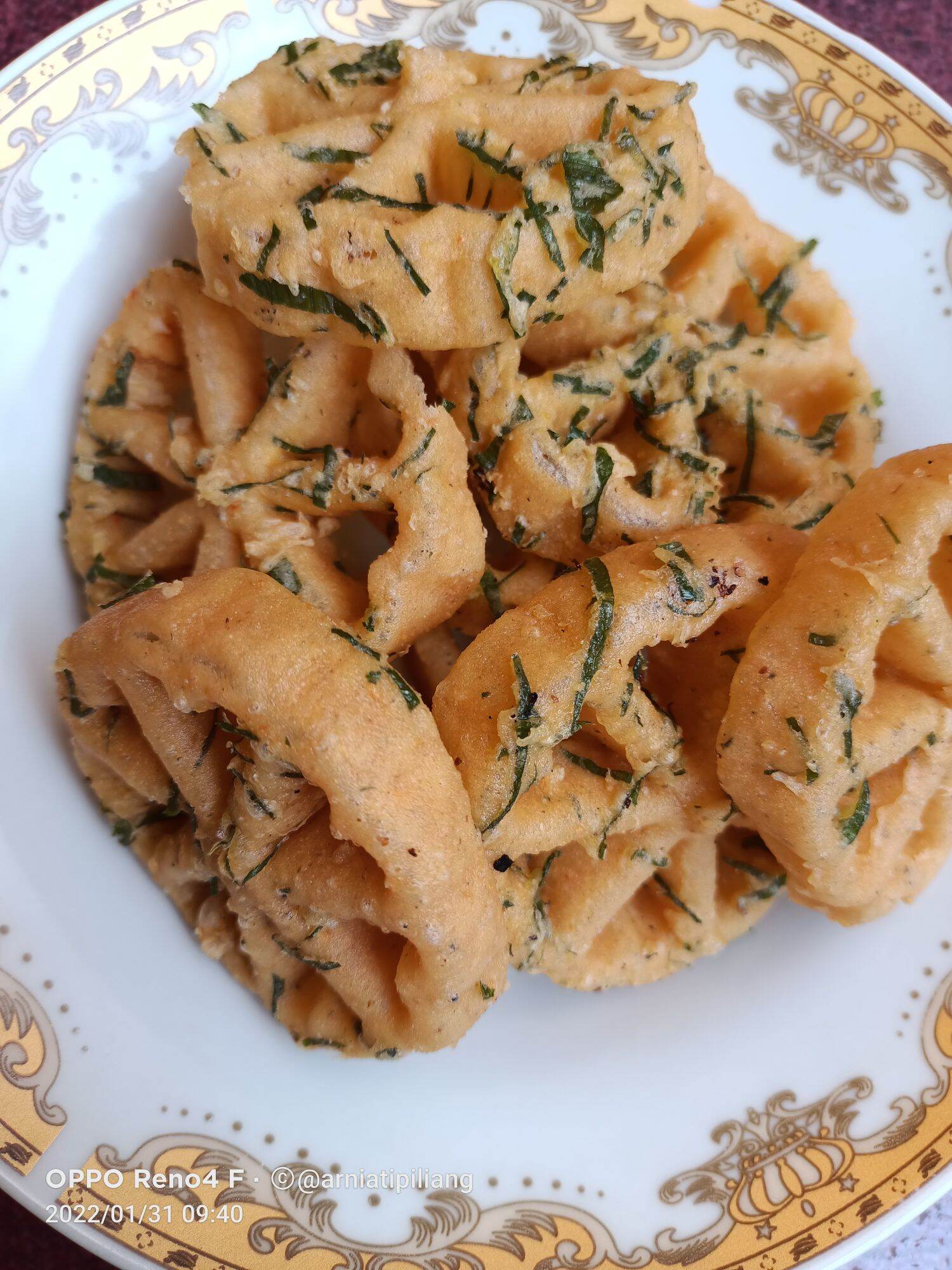 Kue Kering Kembang Loyang - Cemilan Khas Minang - Padang - Pariaman ...