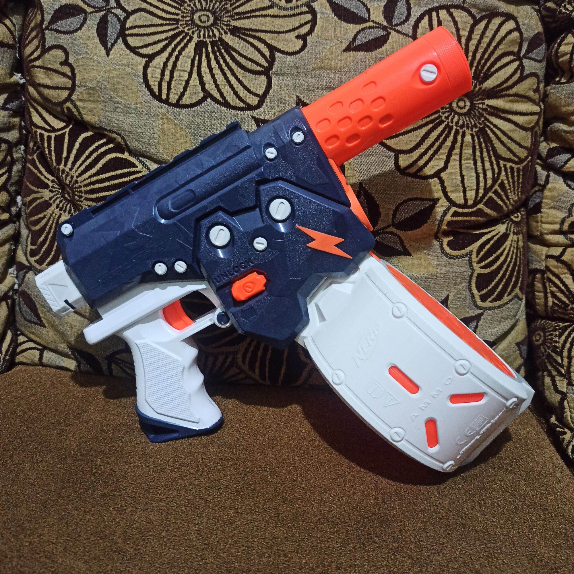 Nerf Super Soaker Lightning Storm