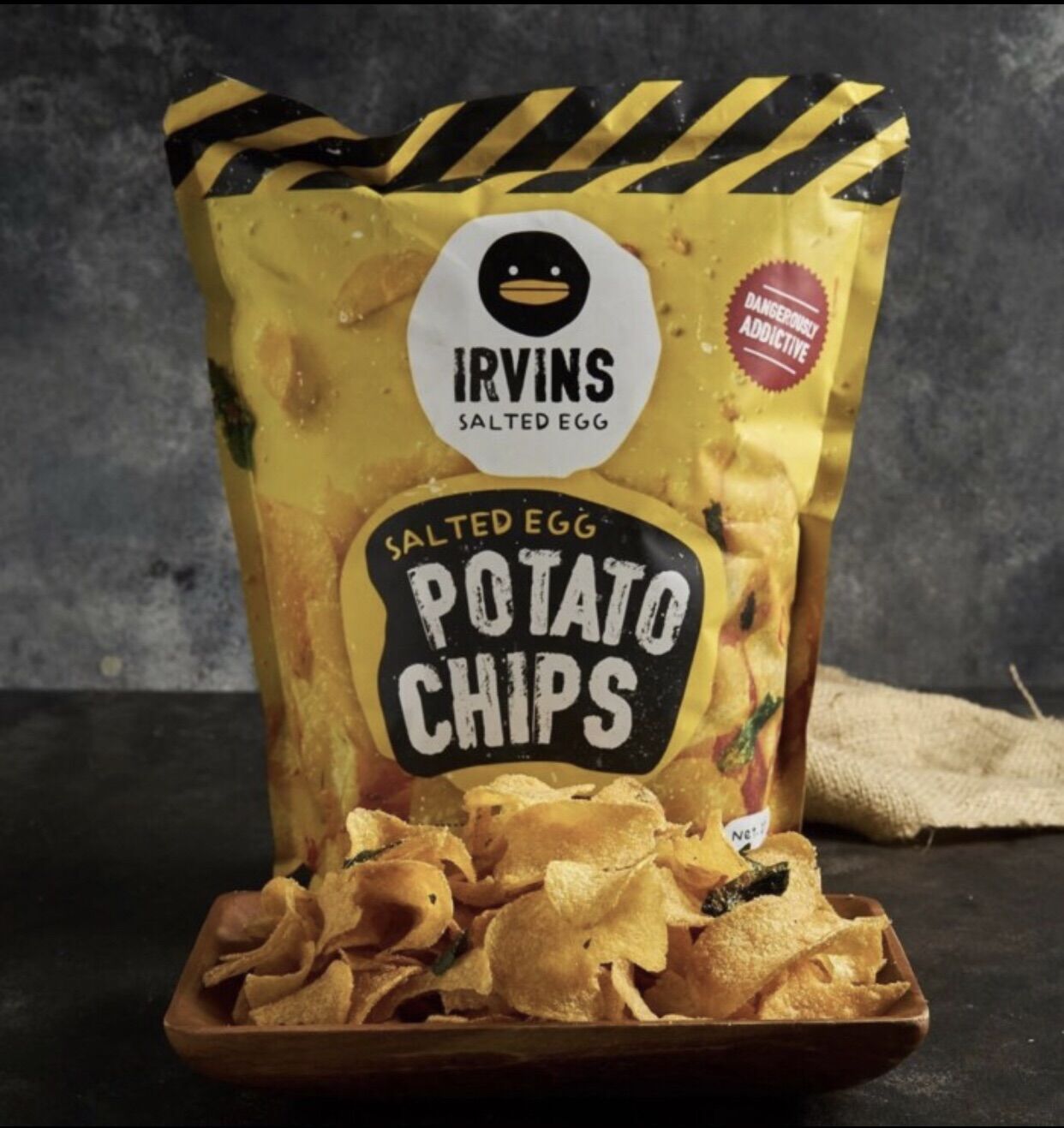 BIG Irvins Salted Egg Fish Skin / Potato Chips | Keripik Kentang ...