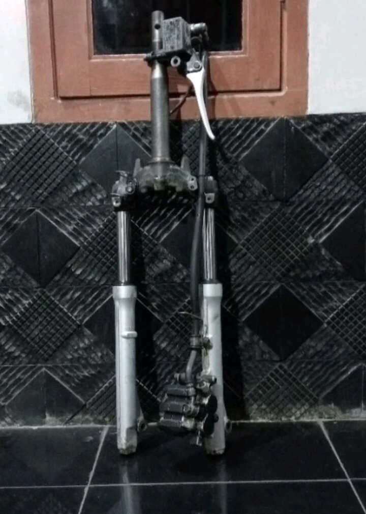 SHOCKBREAKER SOK DEPAN FULL SET SUZUKI SMASH OLD SHOGUN ORI LEPASAN ...