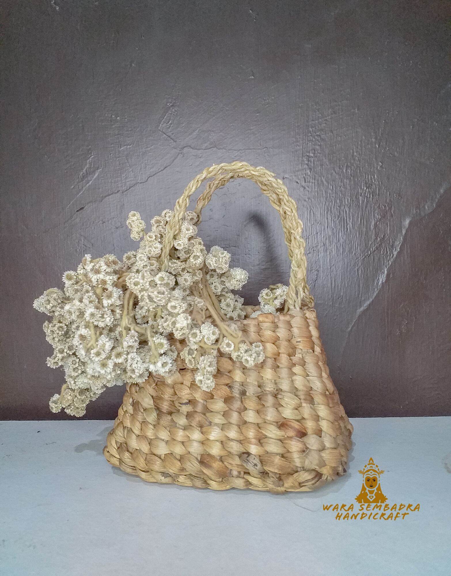 TAS AESTHETIC | VAS TAS AESTHETIC | TAS OOTD | HIASAN RAK AMBALAN ...