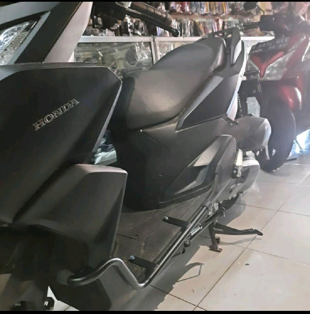 crash bar tubular pelindung bodi motor honda vario 160 | Lazada Indonesia