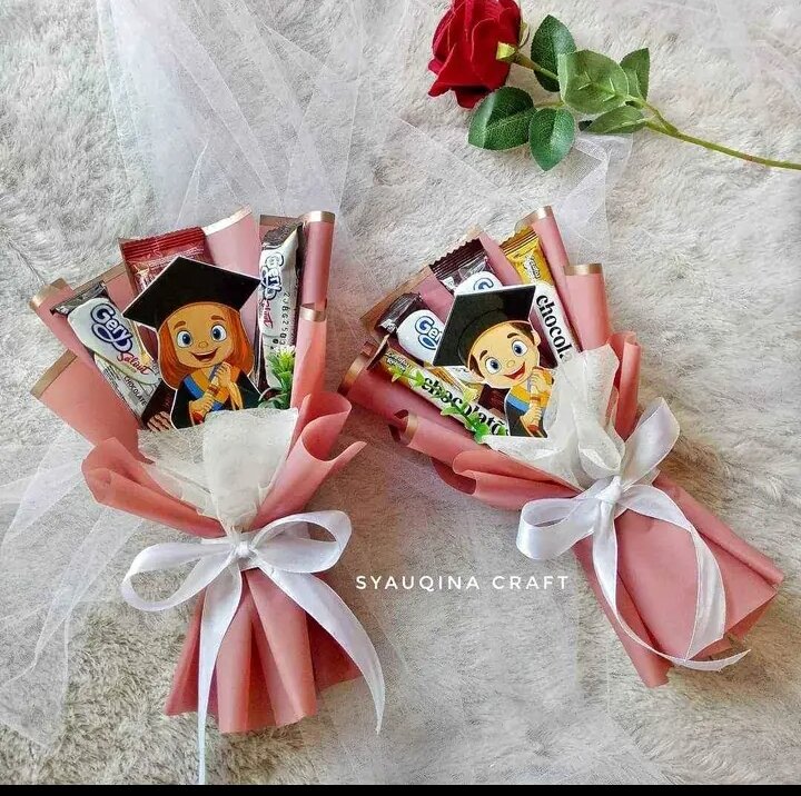 buket untuk wisuda TK SD/ buket topper wisuda dan jajan cocok untuk ...