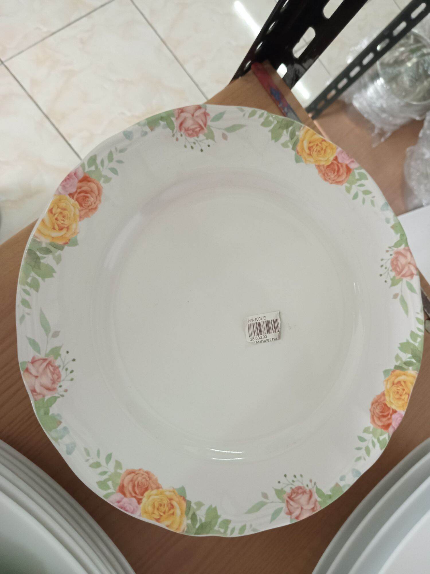 Piring Keramik Porselain Piring Bulat Ceper Motif Bunga 12 Inc | Lazada ...