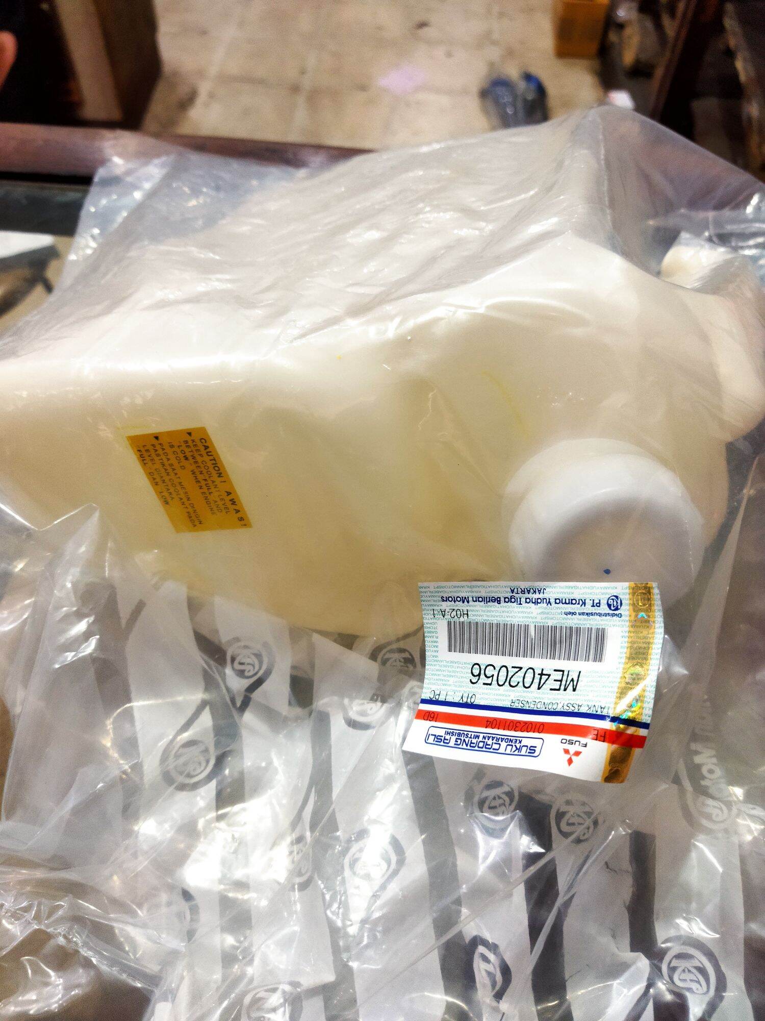 tabung air radiator canter | Lazada Indonesia