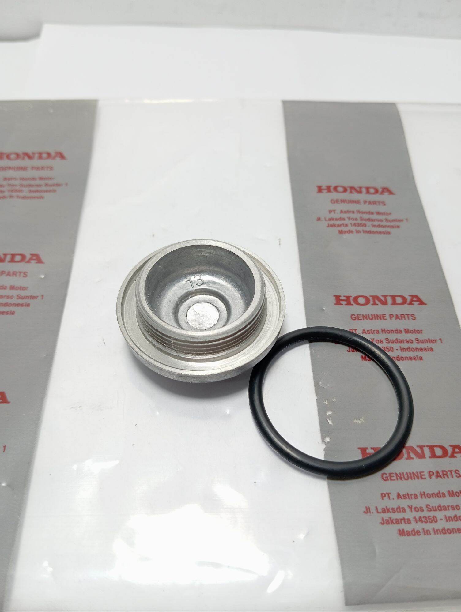 Tutup baut filter oli PCX ADV Vario 125 150 160 new old original ...