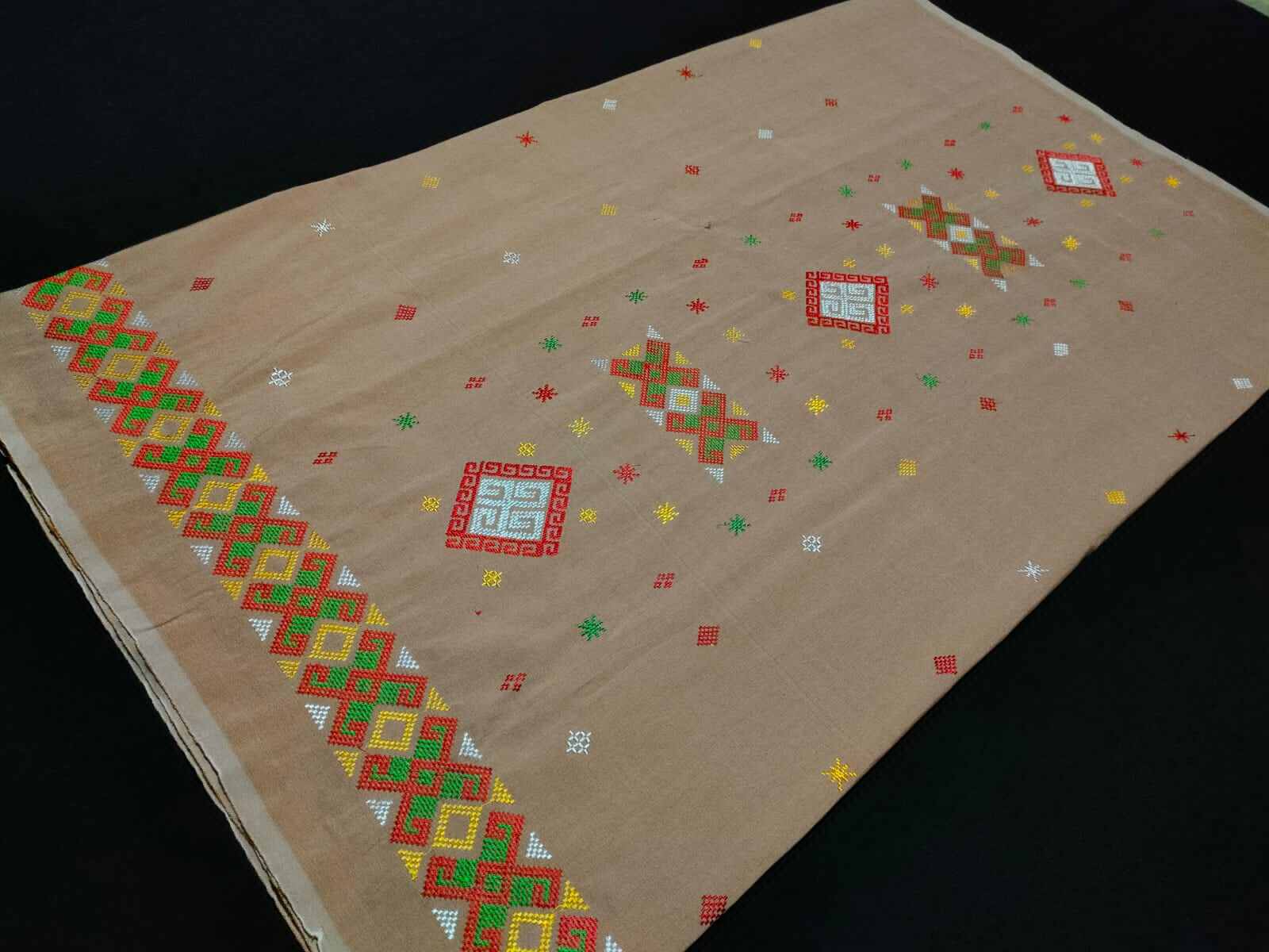 KAIN TENUN PABINTIK TENUN PARUKI TORAJA WARNA COKSU UKURAN 3METER ...