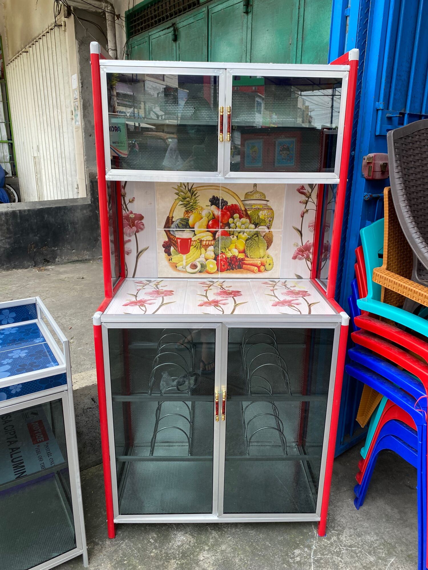 Rak Piring 2 Pintu/ Rak Kaca Keramik Tiang Holo | Lazada Indonesia