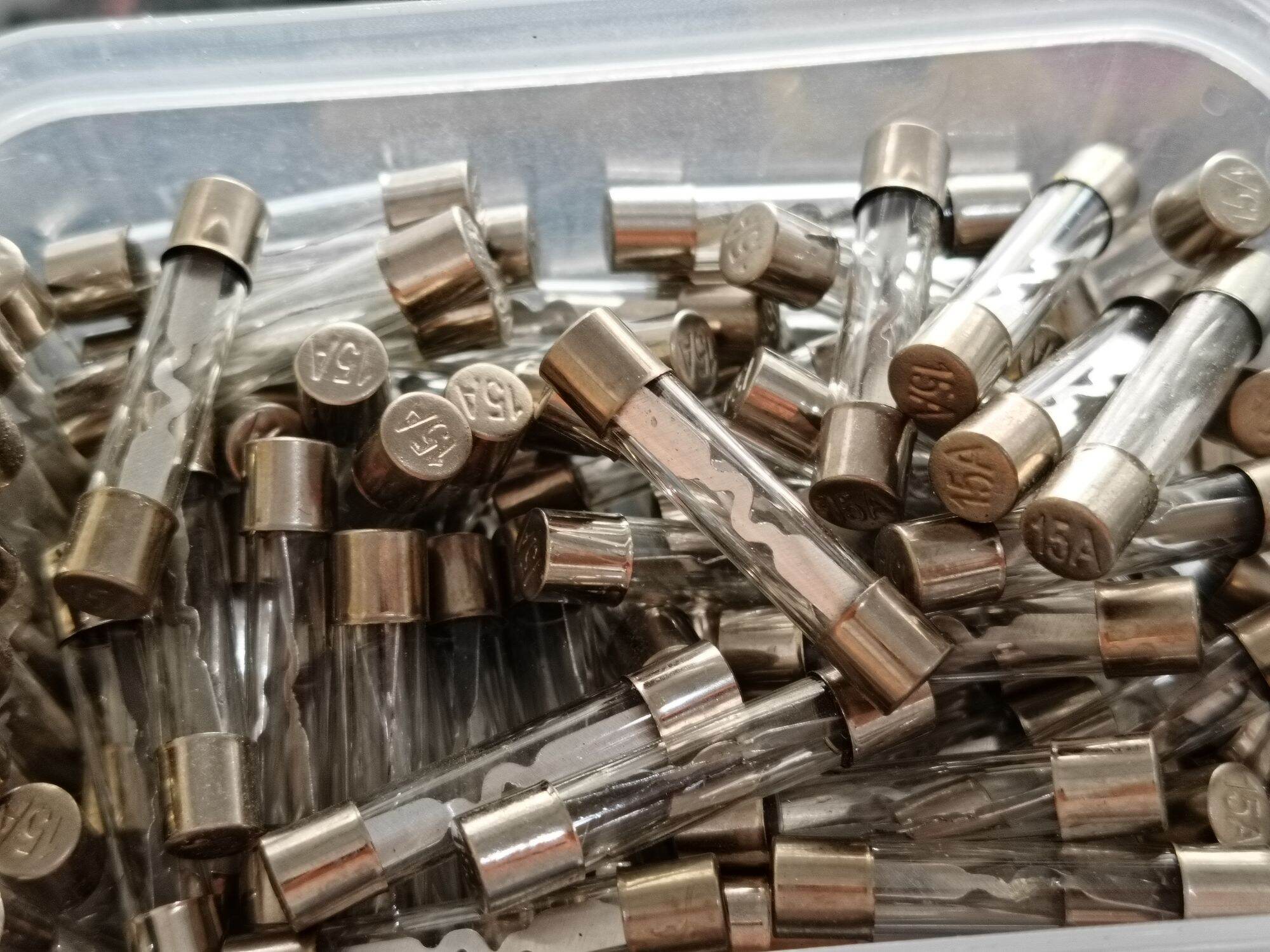 [ISI 5 PCS] SIKRING TABUNG SEKRING FUSE TABUNG | Lazada Indonesia