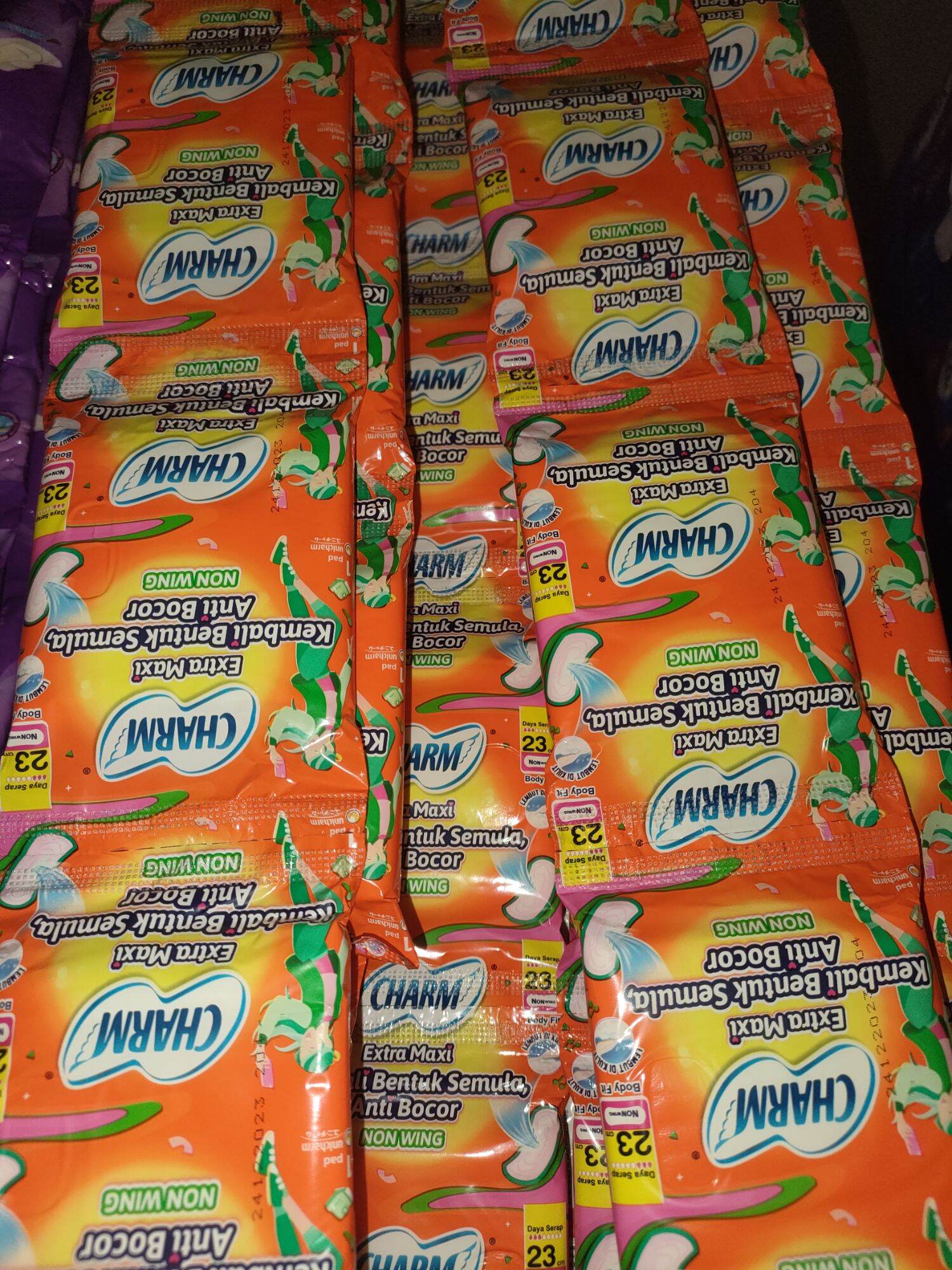 5 renteng 50 Sachet Pembalut charm | Lazada Indonesia