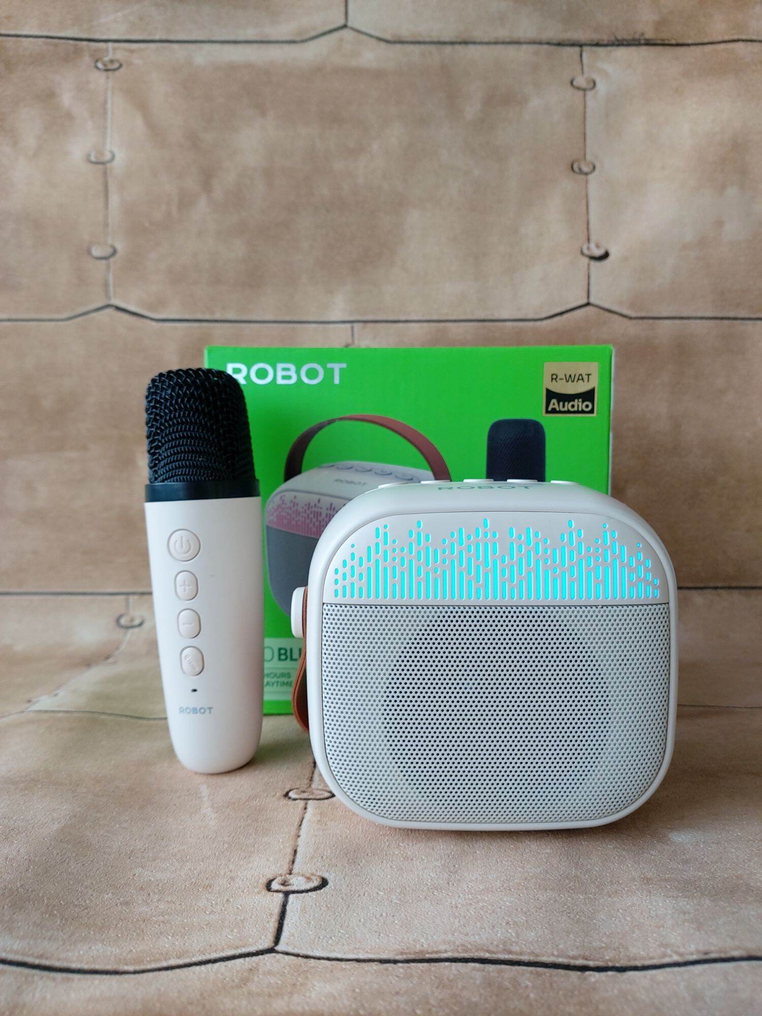 ROBOT RB50 Bluetooth Speaker RGB Lights 5 Hours Playtime | Lazada Indonesia