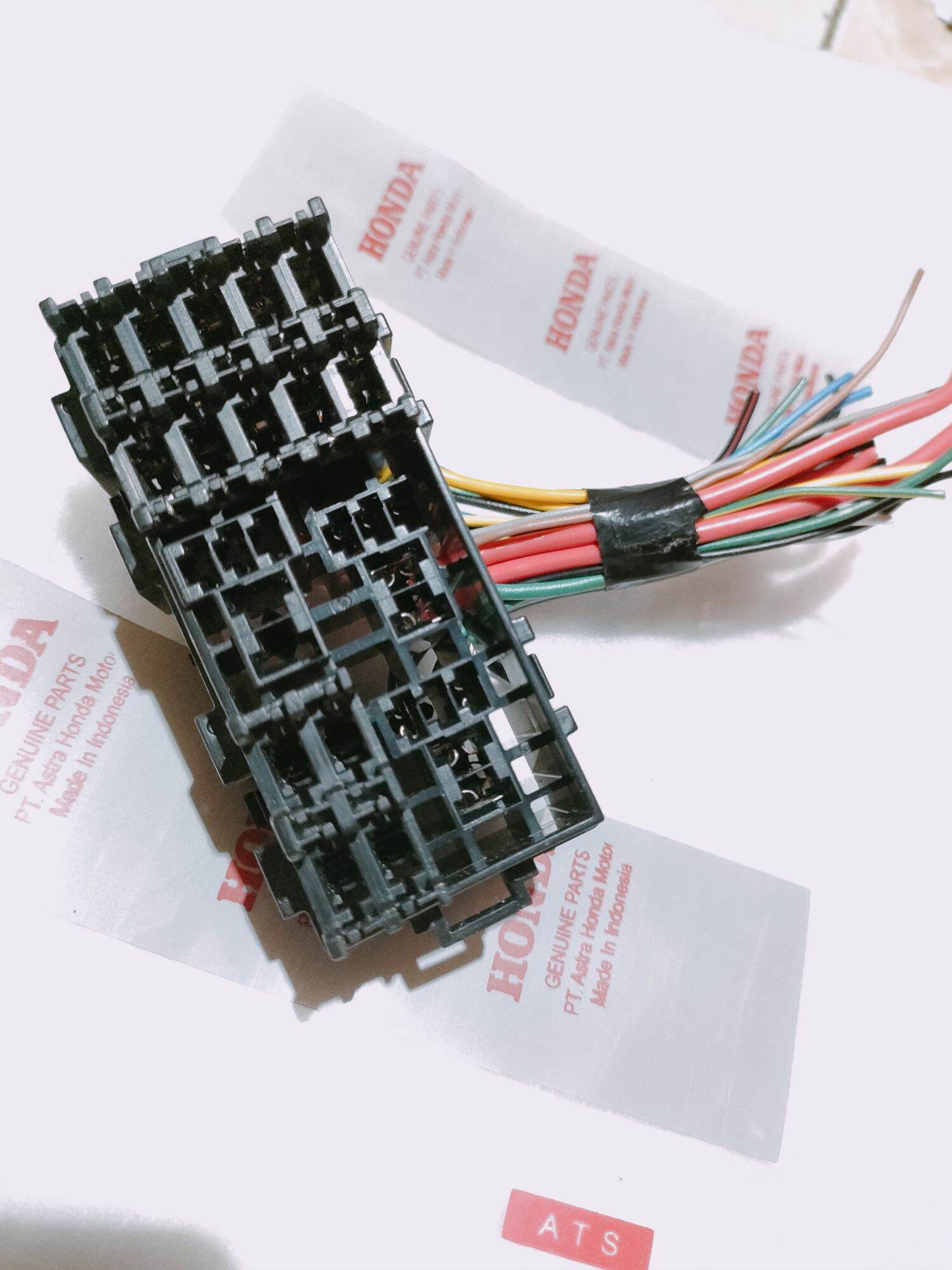 rumah sekring kabel aki Genio tempat sikring fuse Genio beat LED new ...