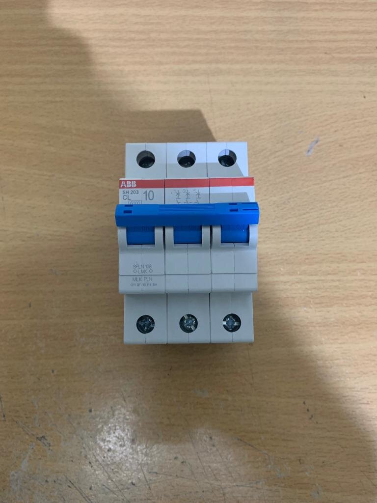 MCB ABB 3 Pase 10 Amper Original SNI | Lazada Indonesia